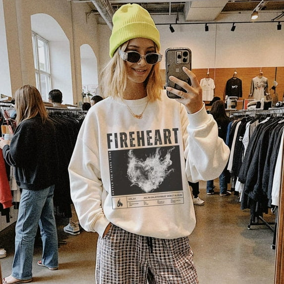 Fireheart sweatshirt. Aelin Galathynius Tour shirt. SJM merch. Rattle ...