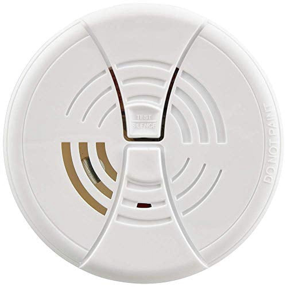 First Alert BRK FG250B Dual Ionization Smoke Alarm with 9-Volt Battery ...