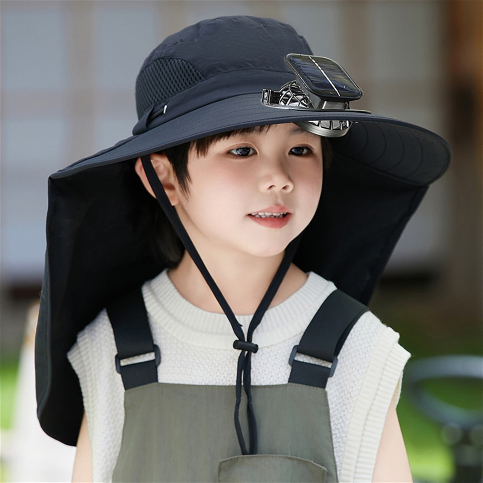Fishing Hat With Solar Powered Fans Wide Brim Giant Bucket Hat Solar ...