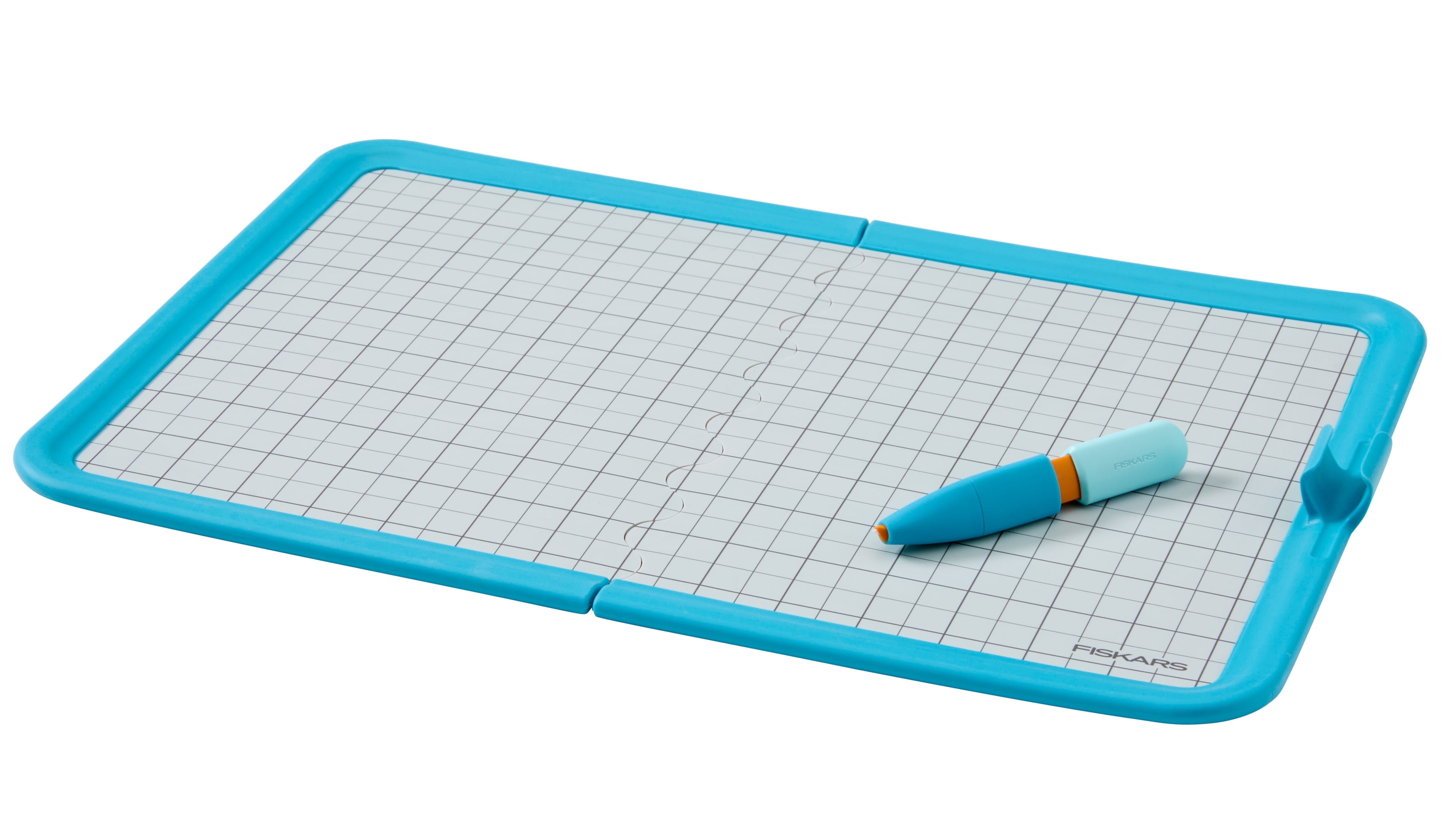 Fiskars 1.38 x 8.5 Inch Gridded Cutting Mat with Retractable Cutting ...