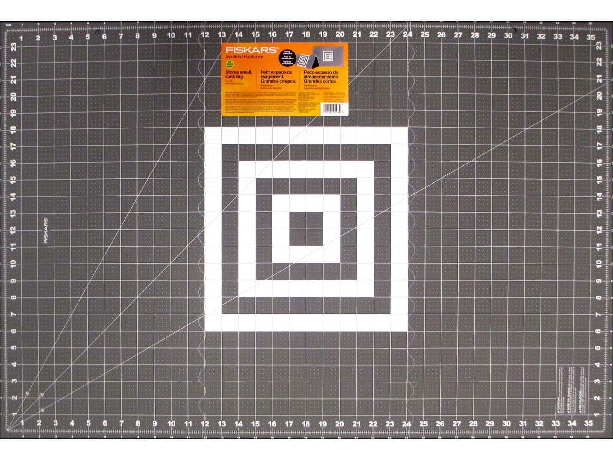 Fiskars Self-Healing Folding Cutting Mat with Non-Slip Base (24" x 36 ...