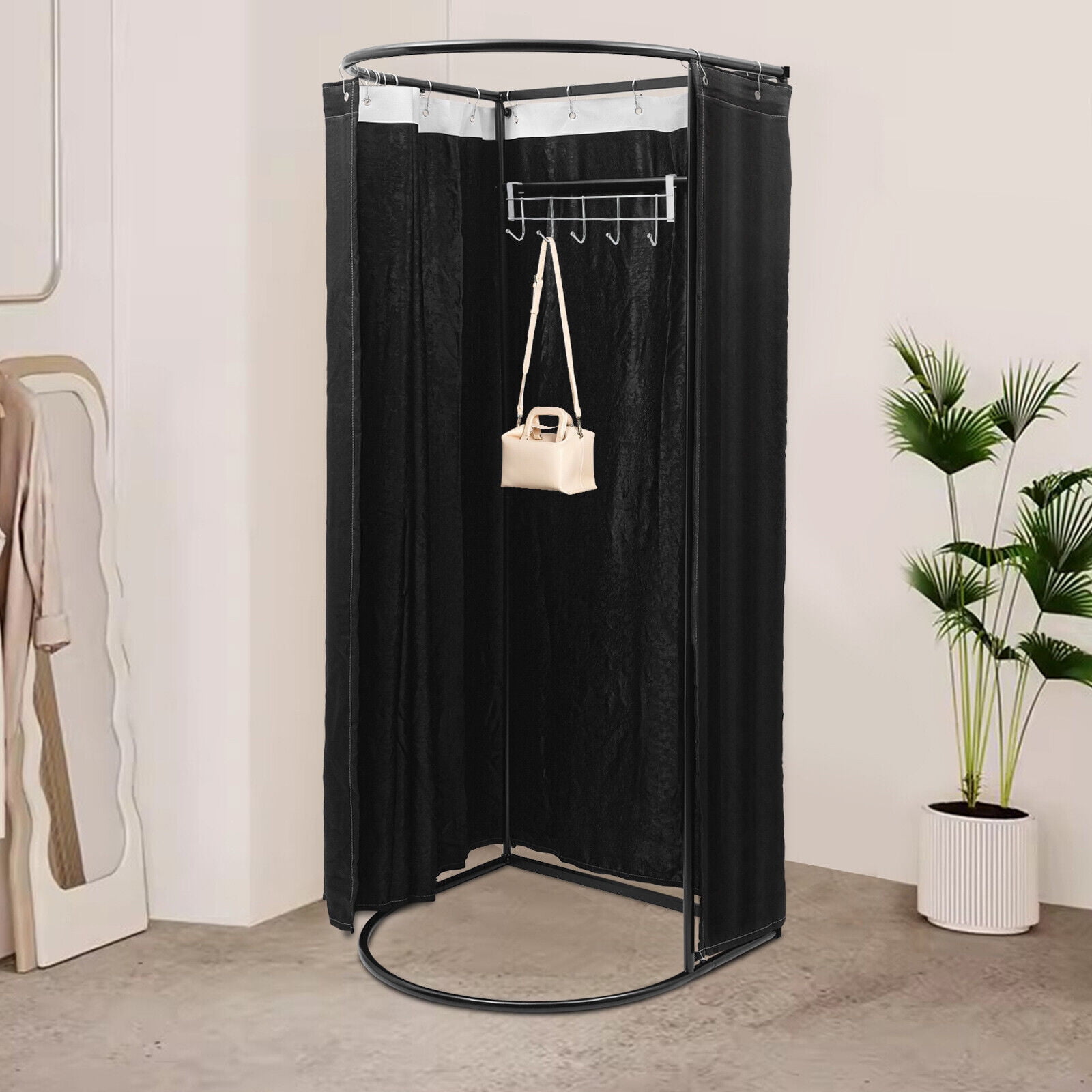 Fitting Room with Shading Curtain, Modern Clothing Store Fitting Room ...