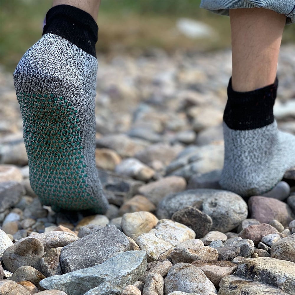 Five-toed socks, Wear-resistant outdoor hiking socks with prick and cut ...