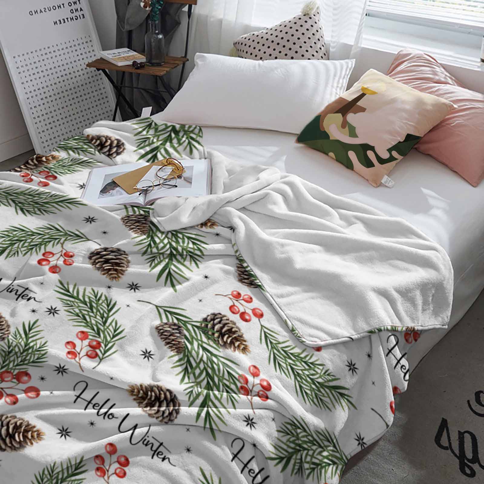 Fleece Blanket Rustic Pinecone Berry Leaf Blankets, Soft Cozy Warm ...