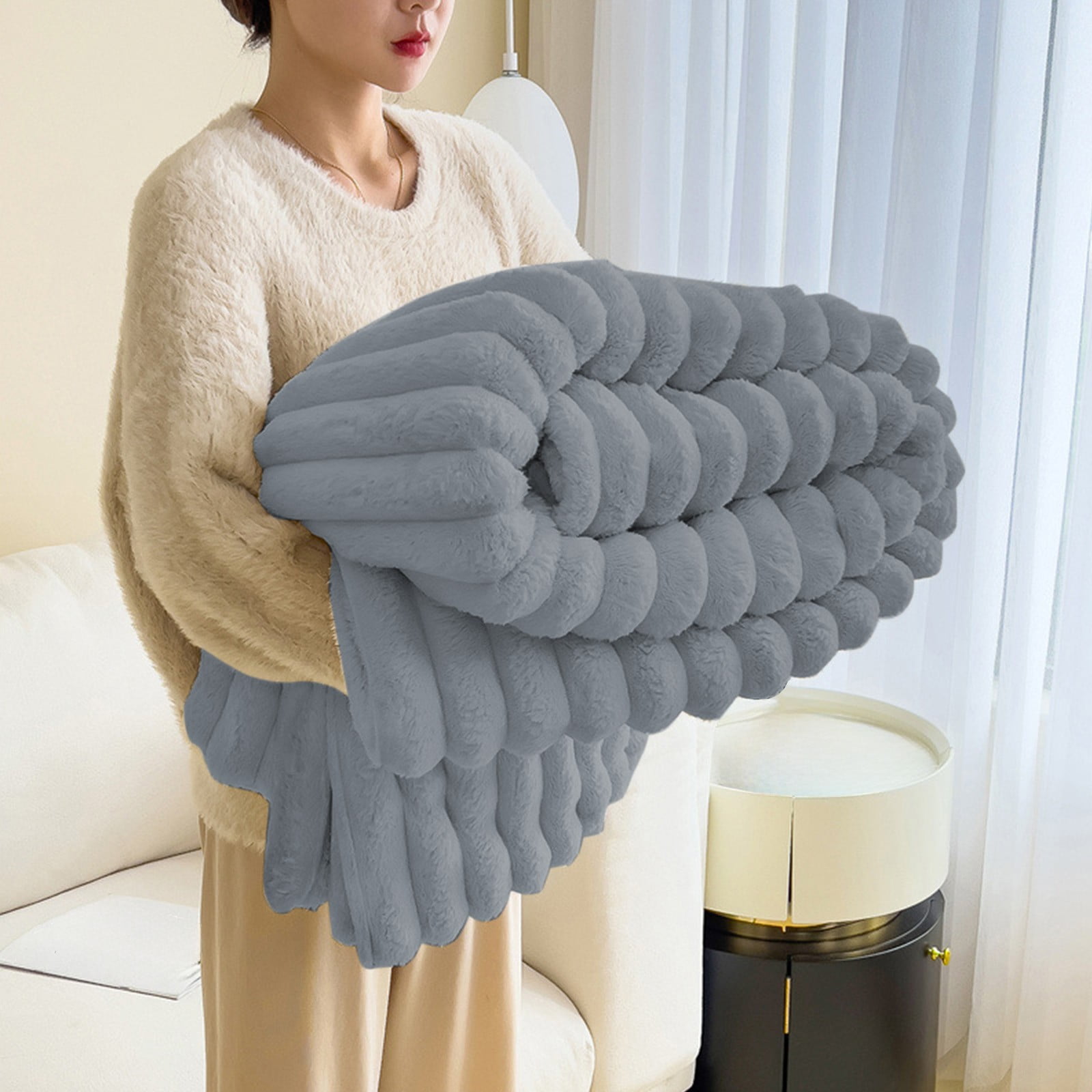 Fleece Throw Blanket for Couch - 300GSM Soft & Warm Fluffy Light ...