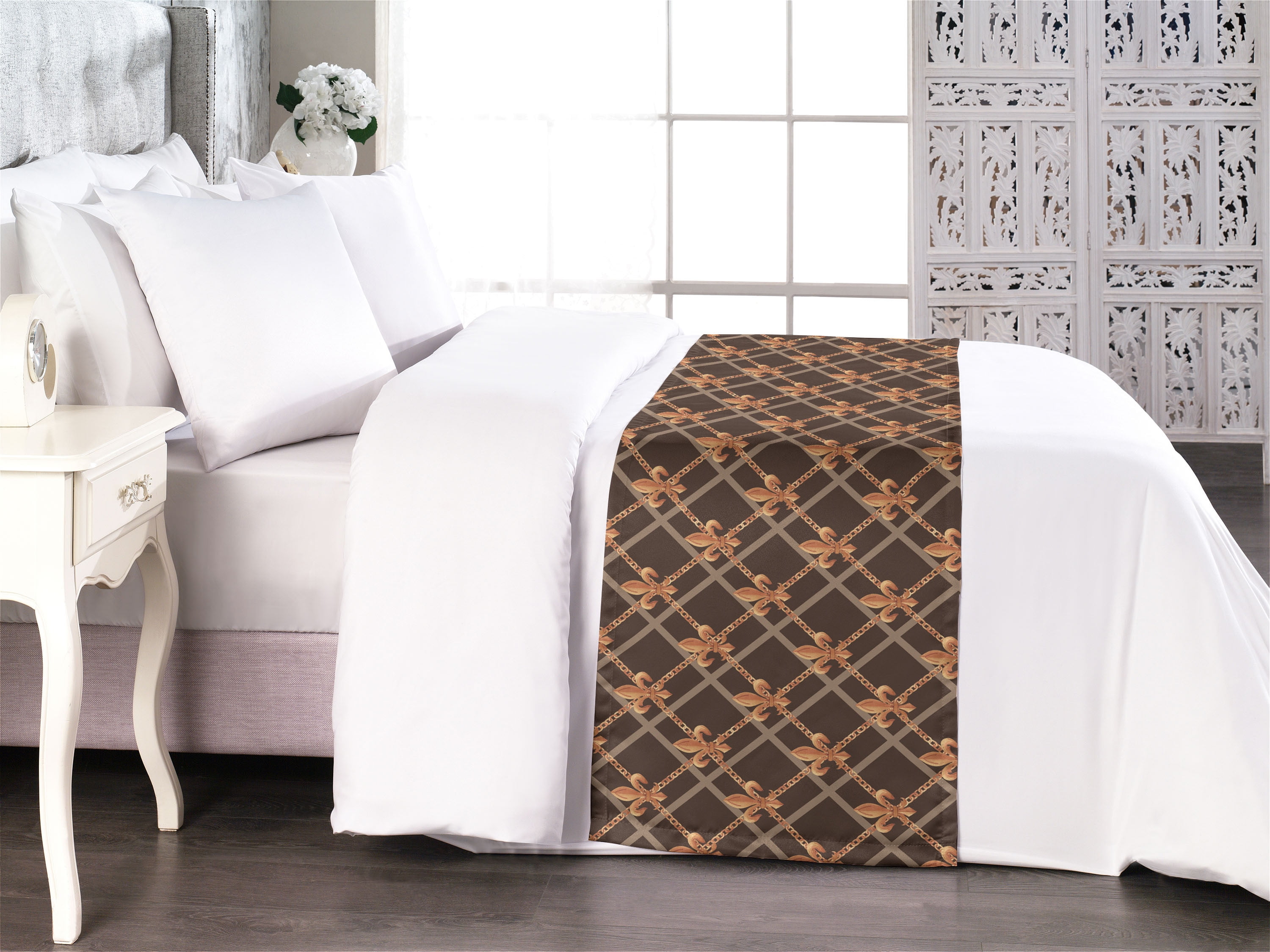 Fleur De Lis Bed Runner, French Royal Pattern on Diagonal Squares ...
