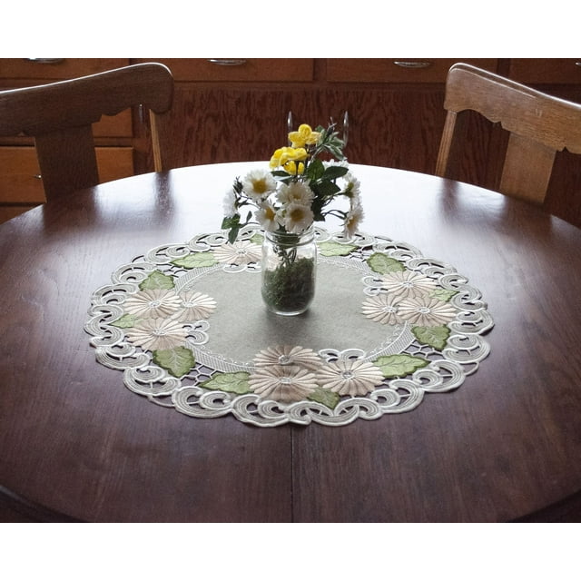 Fleur Latte Gold Daisy on Sage Green Table Doily (23"/33"Round ...