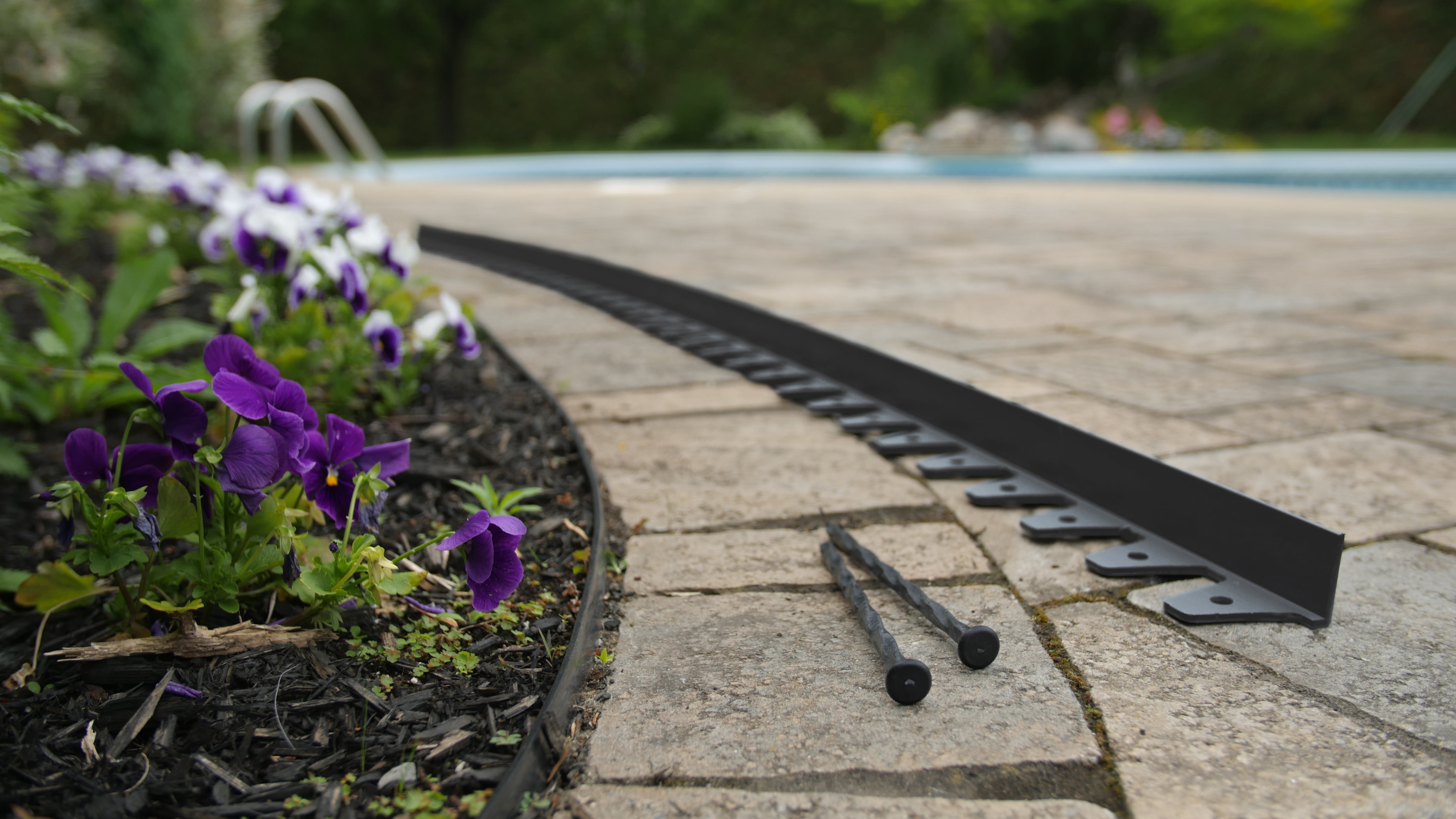 Flexi-Pro Paver Edging - 96 ft. Professional Grade with 96 spikes ...