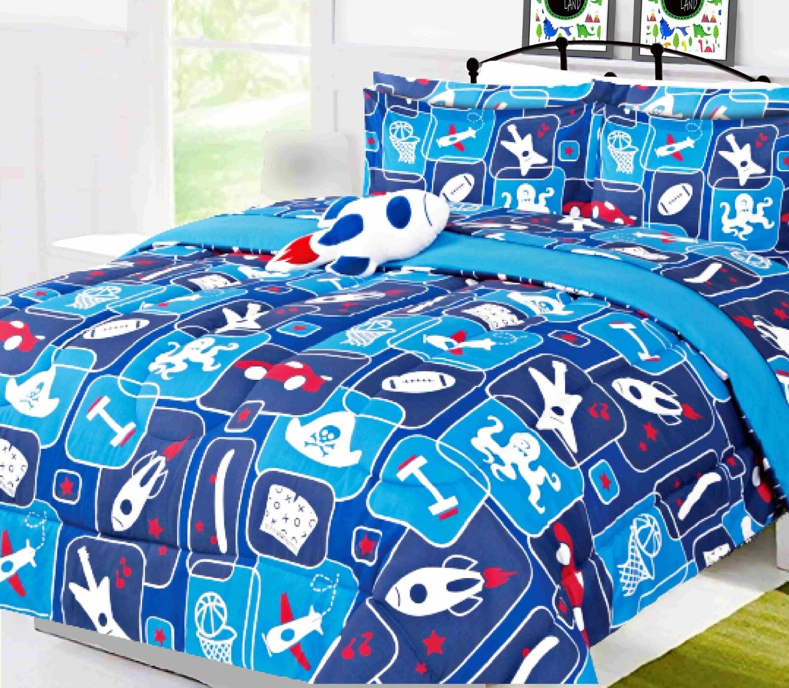 Flip & Snuggle Reversible 8-Piece Full Size Toy Rocket Bedding Set with ...