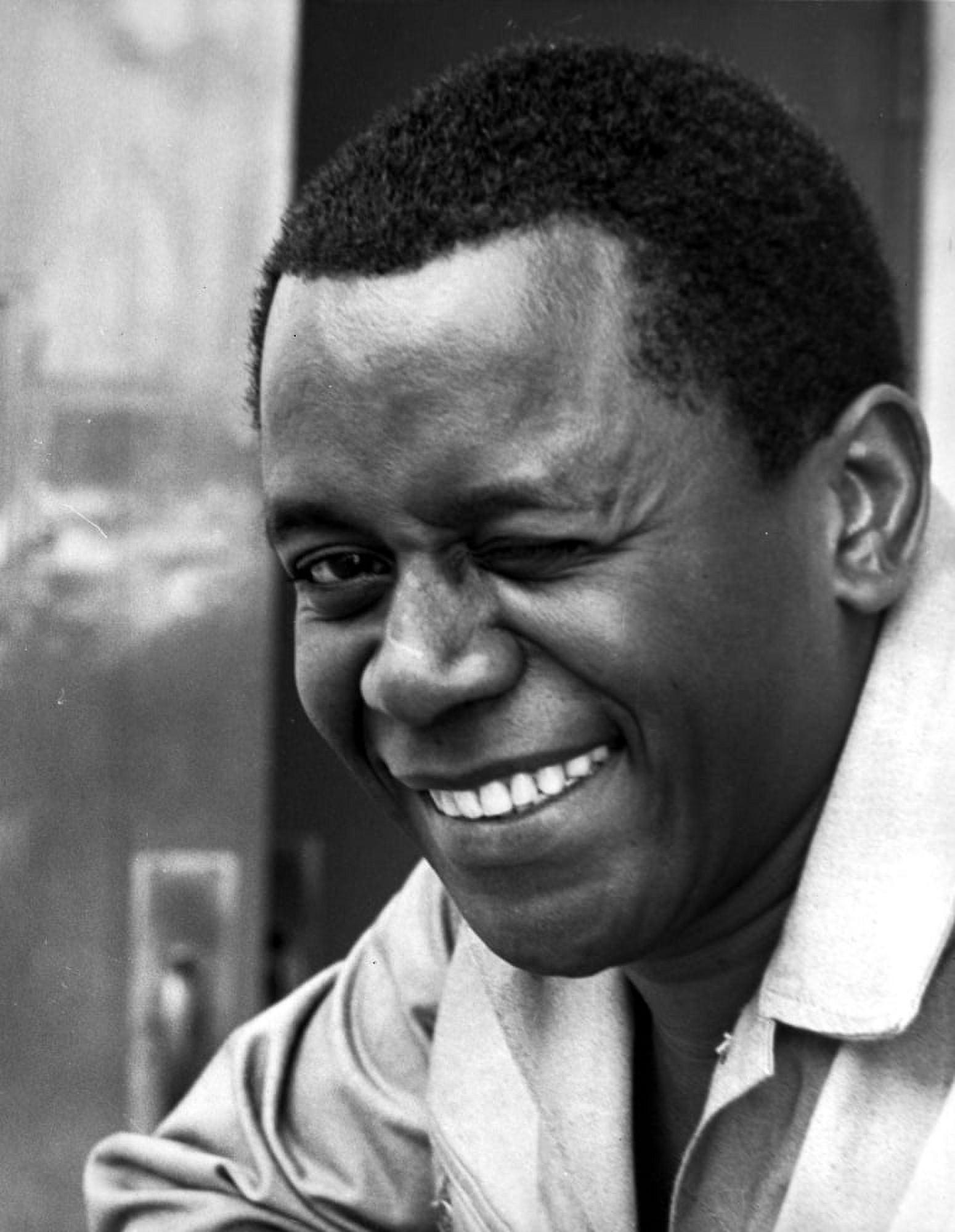 Flip Wilson winking Photo Print (24 x 30) - Walmart.com