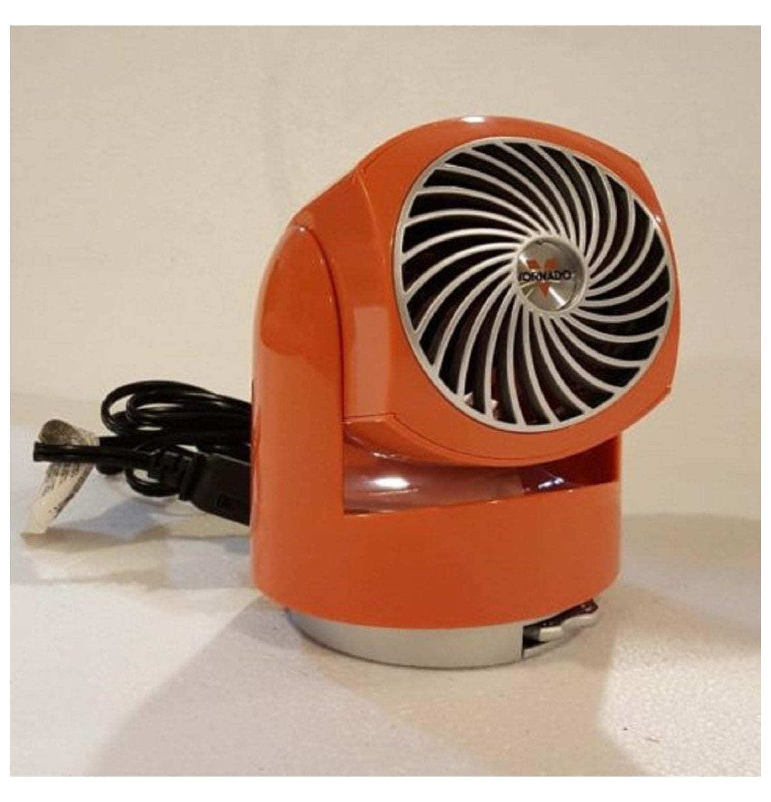 Flippi Fan Melon/Orange Two Speed V6 Personal Air Circulator - Walmart.com