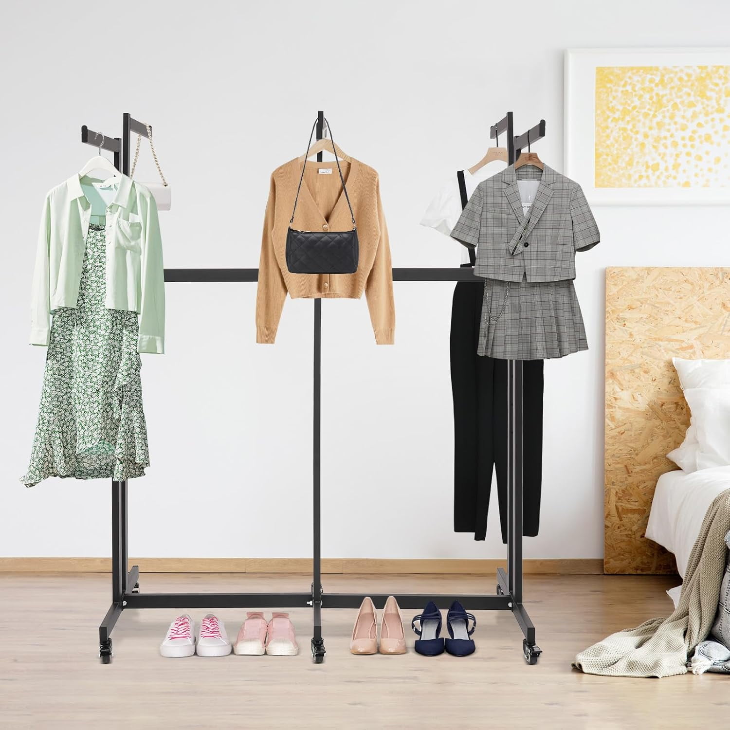 Floor Standing Metal Garment Rack Heavy Retail Display Racks With ...