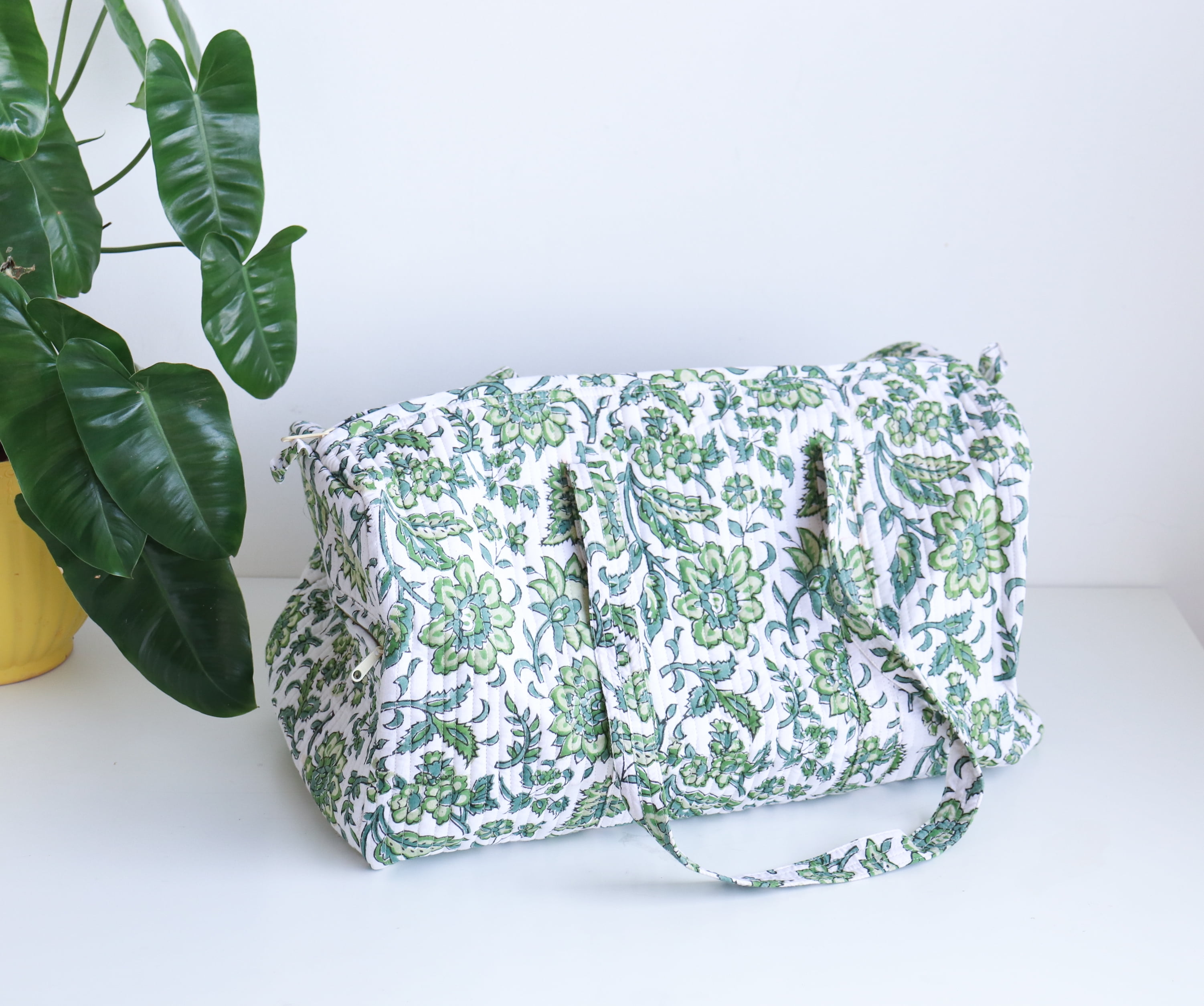 Floral Duffle Bag- Women Weekender Bag- Quilted Overnight bag - Pink ...