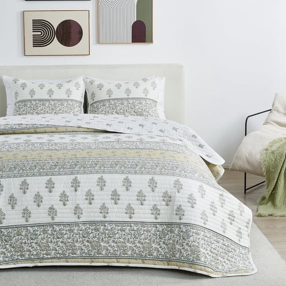 Floral Stripe Printed Reversible Quilted Coverlet Set with Shams, 3 ...