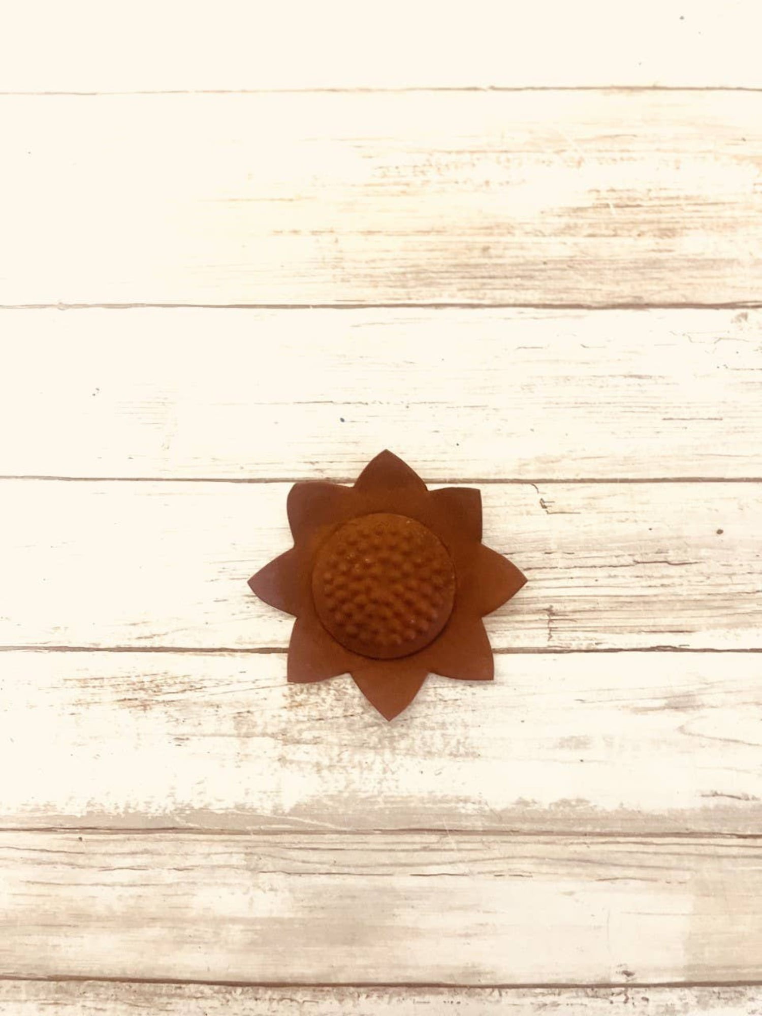 Flower Lilly 4 Inch Rustic Garden Magnet - Walmart.com