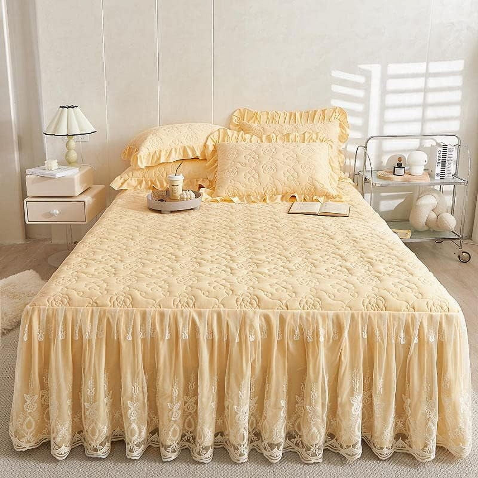 Flower Pattern Quilted Brocade Cotton Bedspread with Lace Ruffled Bed ...