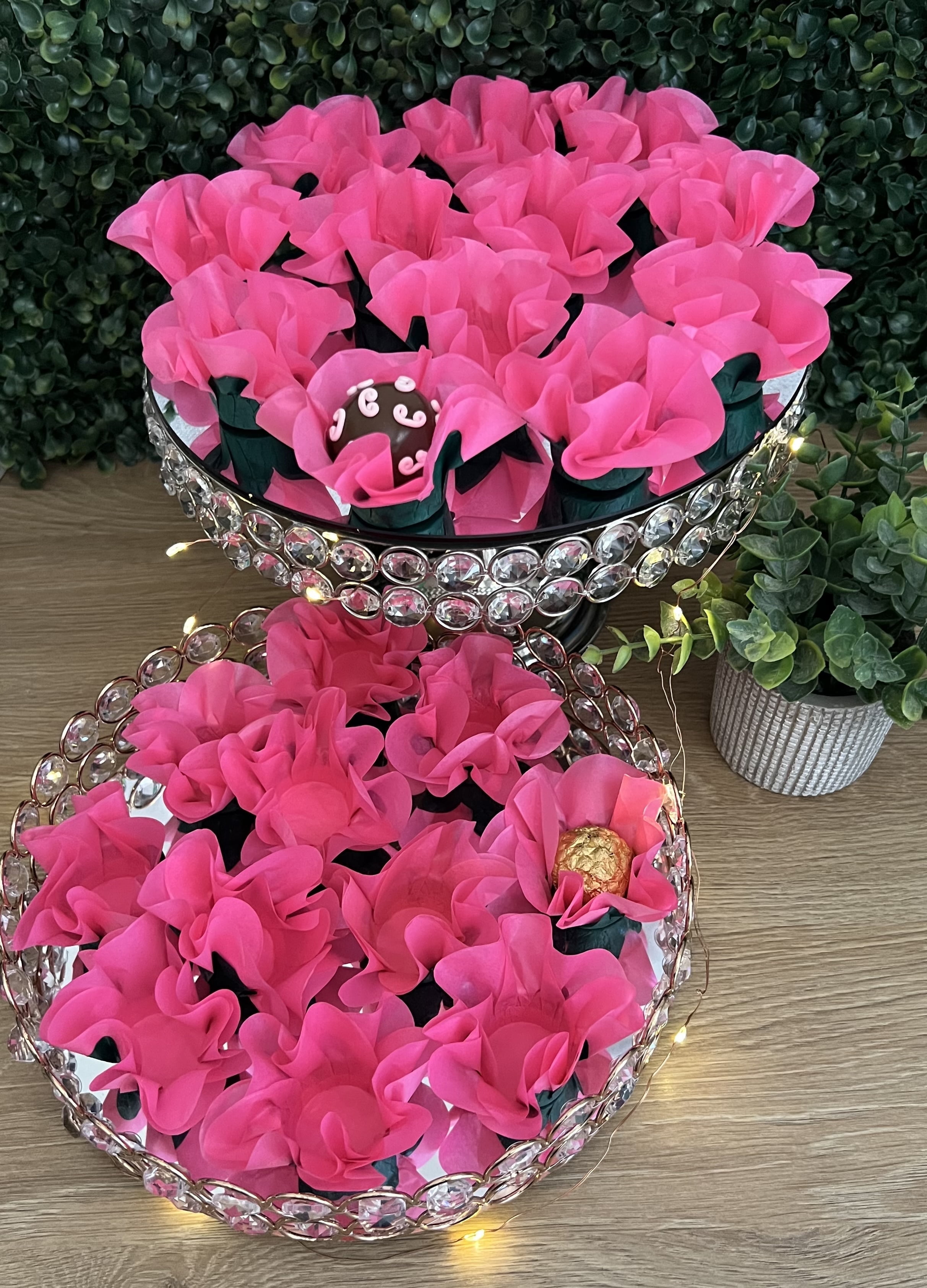 Flower Wrappers to Hold Chocolates, Truffles, Ferrero Rocher, Mini ...
