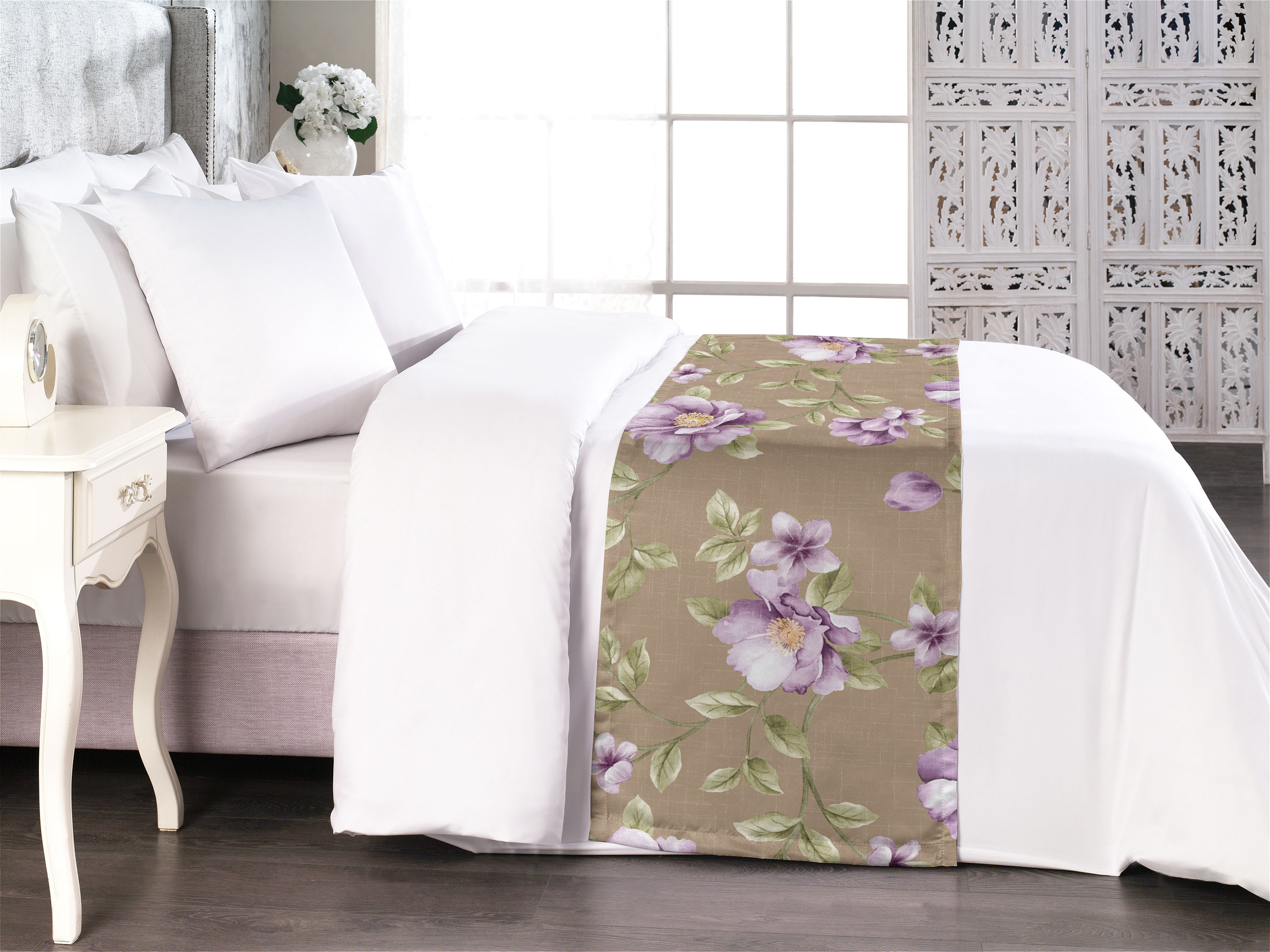 Flowers Vintage Bed Runner, Cottagecore Inspired Floral Boho Pattern ...