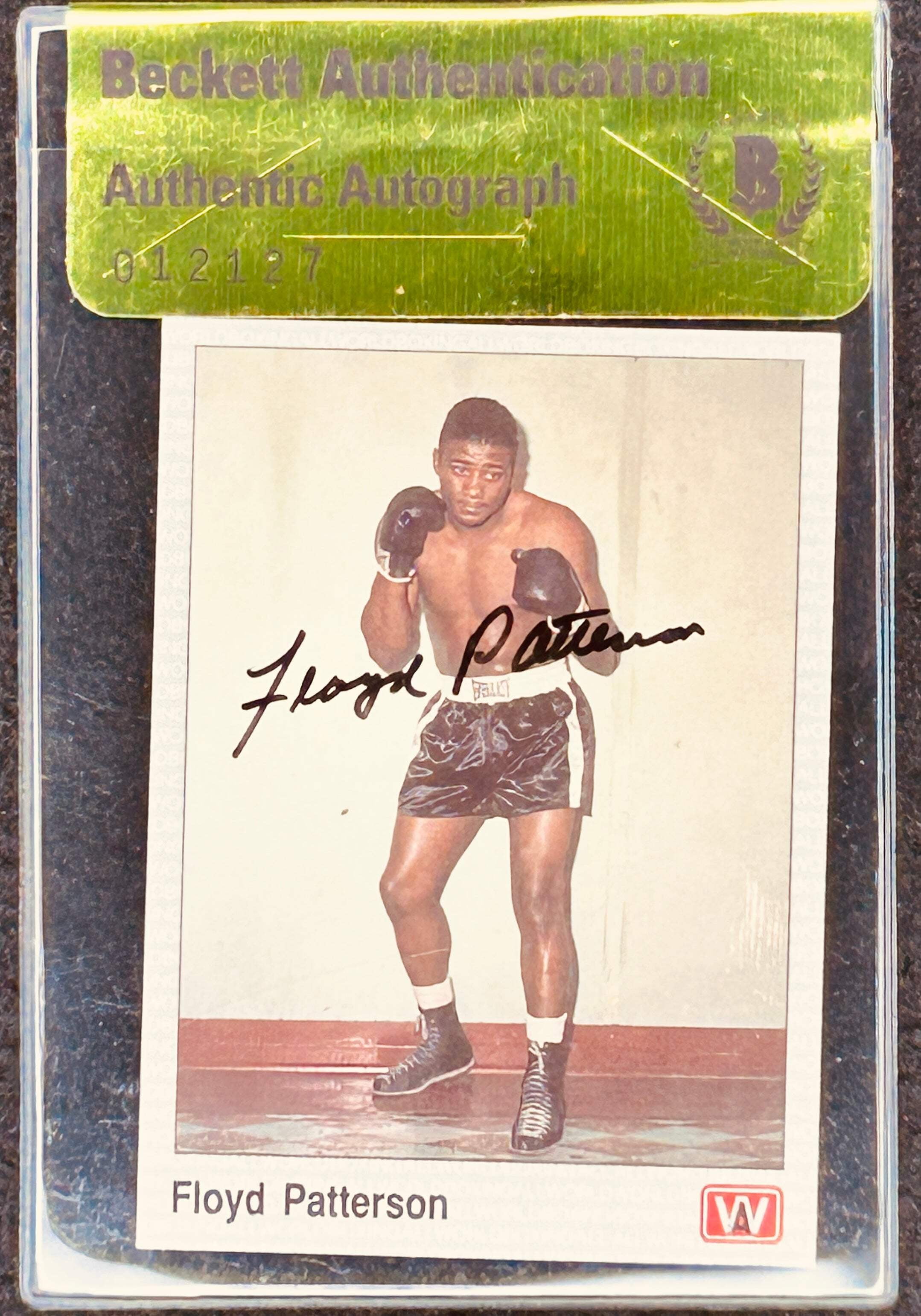 Floyd Patterson autographed 1991 All World boxing card (BAS) - Walmart.com