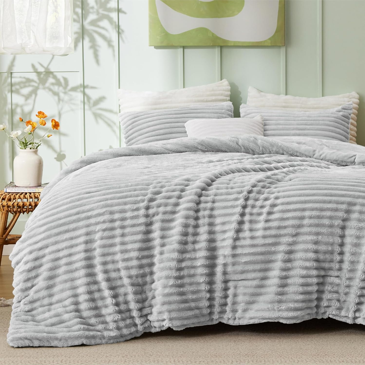 Fluffy Comforter Set Queen - Super Soft Faux Fur Bed Set Light Grey ...
