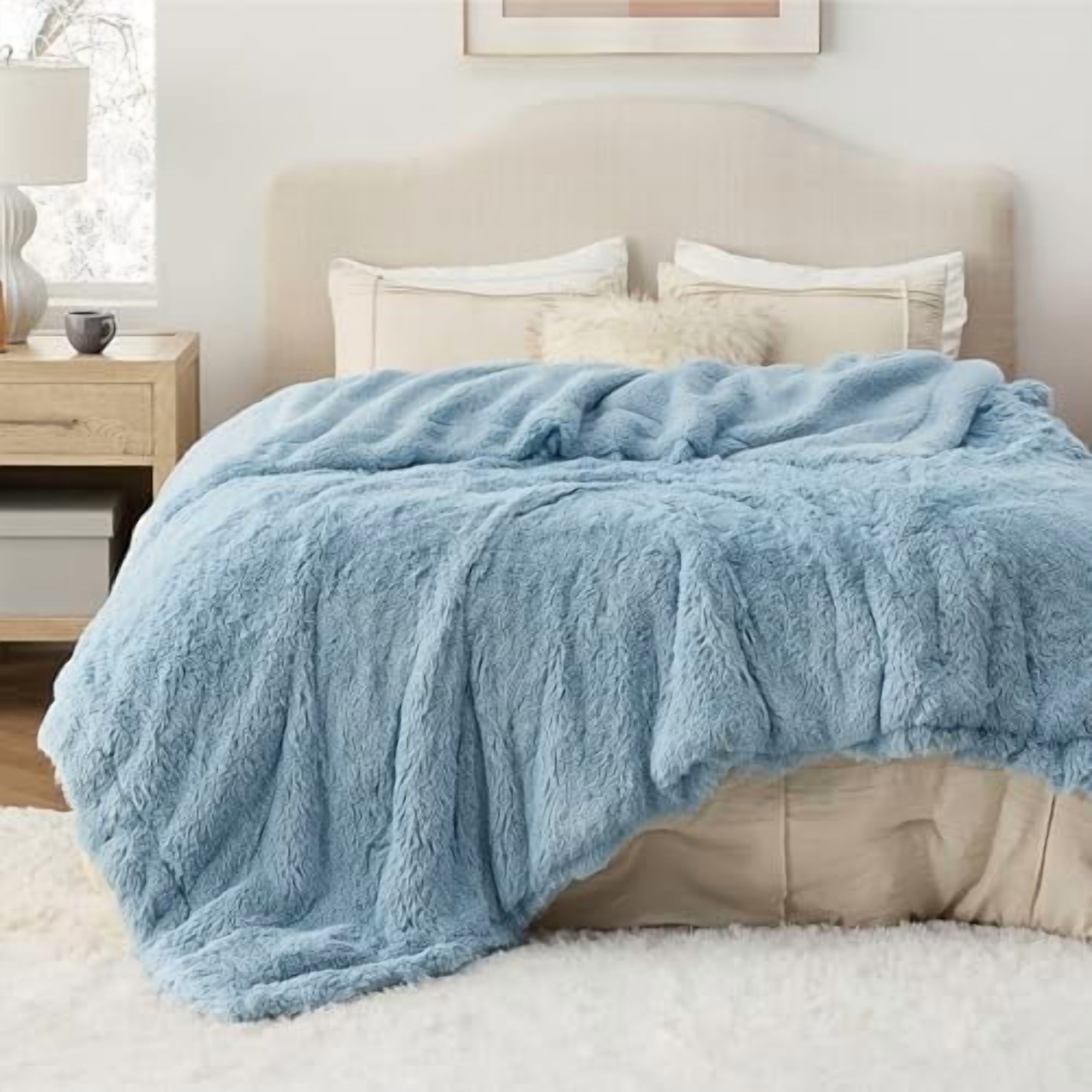 Fluffy Light Blue Blankets Queen Size for Bed, Thick Sherpa Faux Fur ...