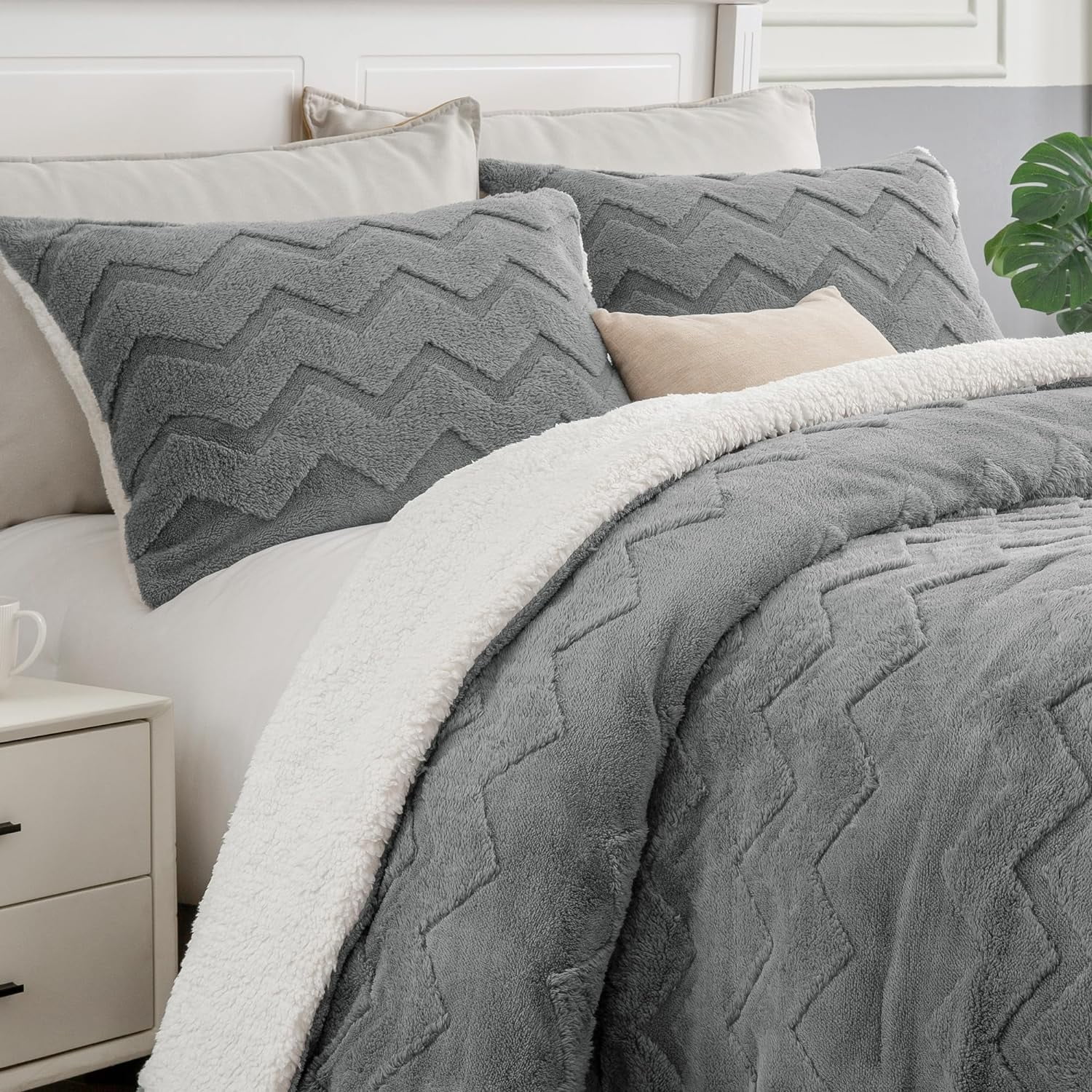 Fluffy Queen Comforter Set - Super Soft Sherpa Grey Comforter for Queen ...