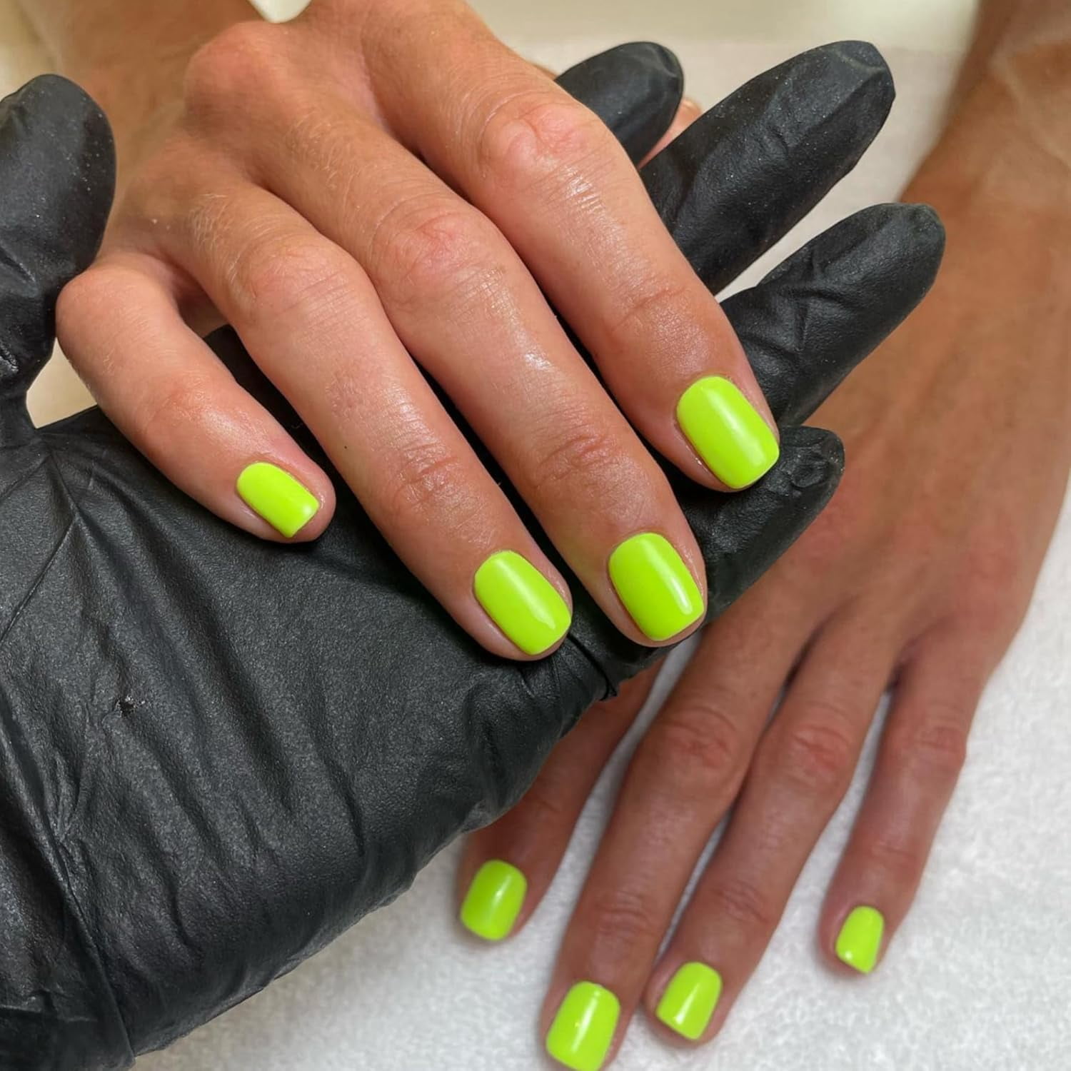 Fluorescent Green Press on Nails Short Square,Short Fake Nails Glue on ...