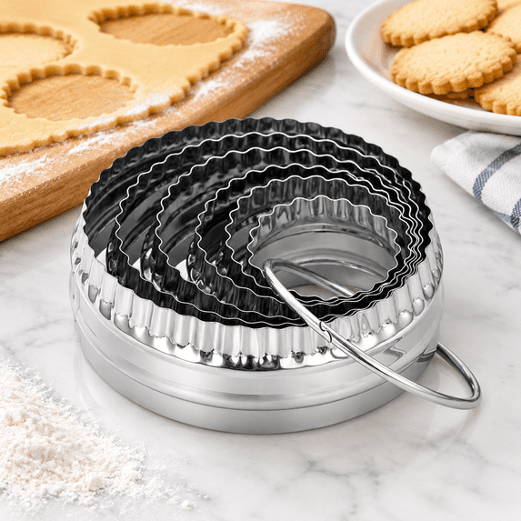 Fluted Cookie Cutters - Round Biscuit Cutters Set of 6 Pieces, Double ...