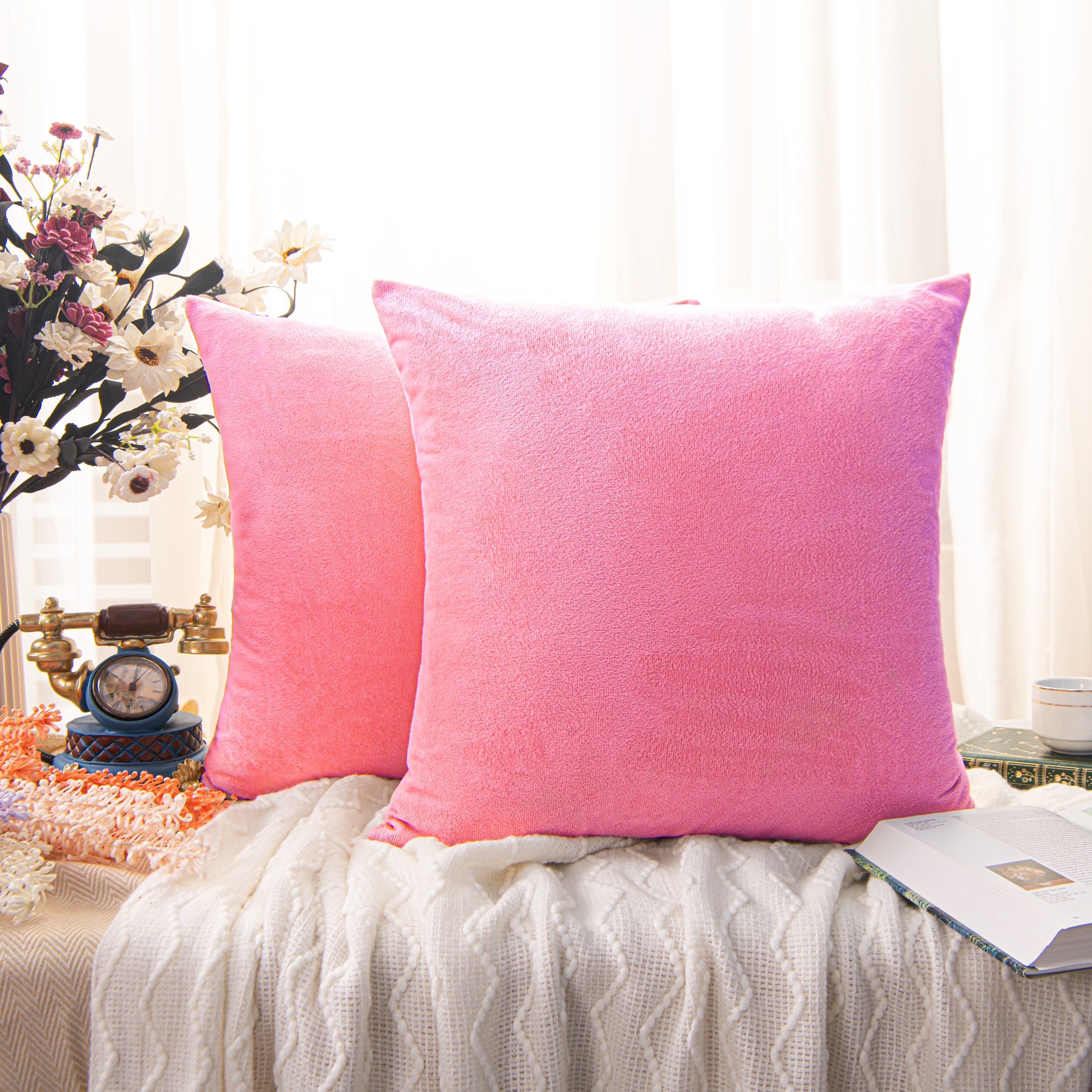 Flxxie Ultra Fluffy Soft Velvet Decorative Solid Color Throw Pillow ...