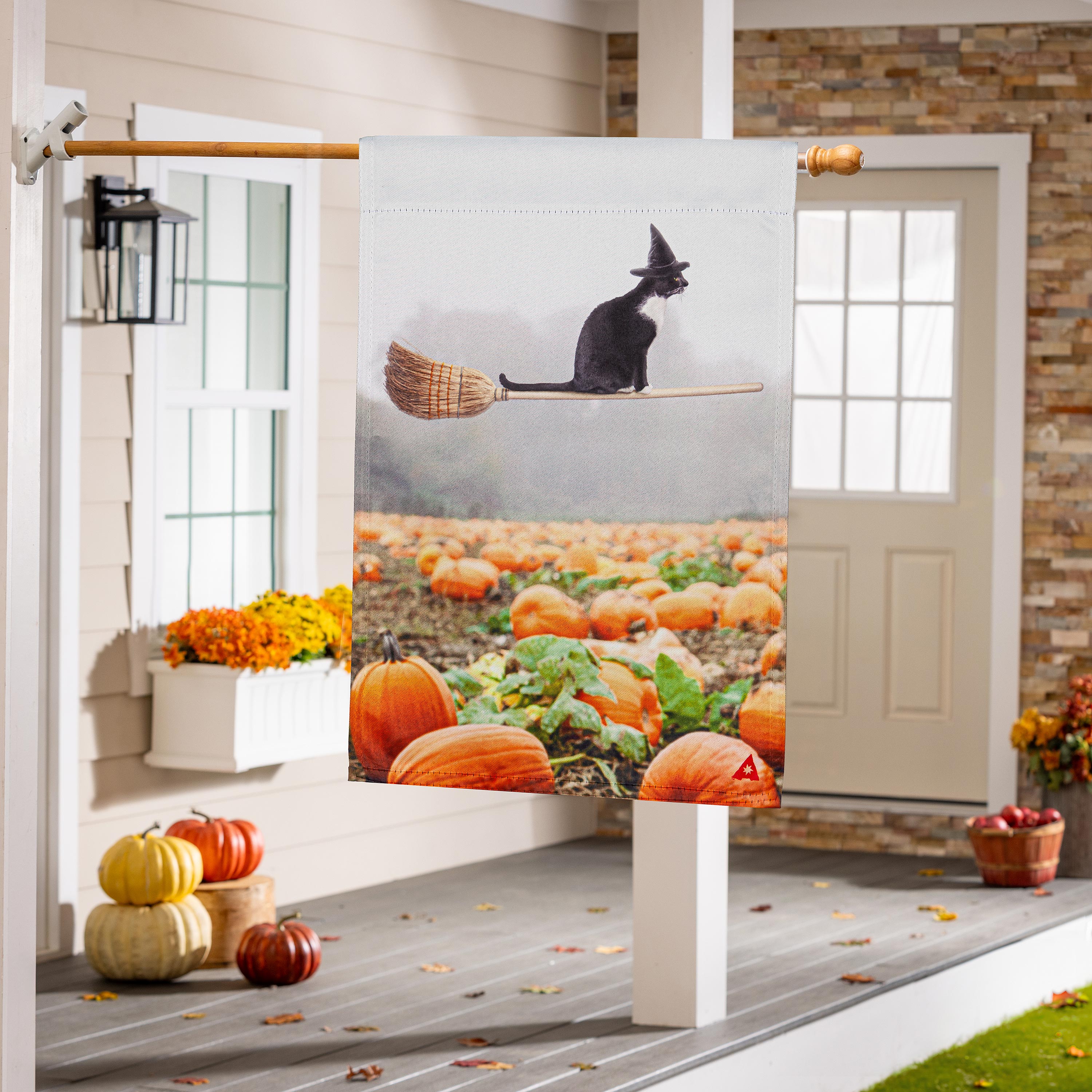 Flying Cat House Suede Flag - Walmart.com