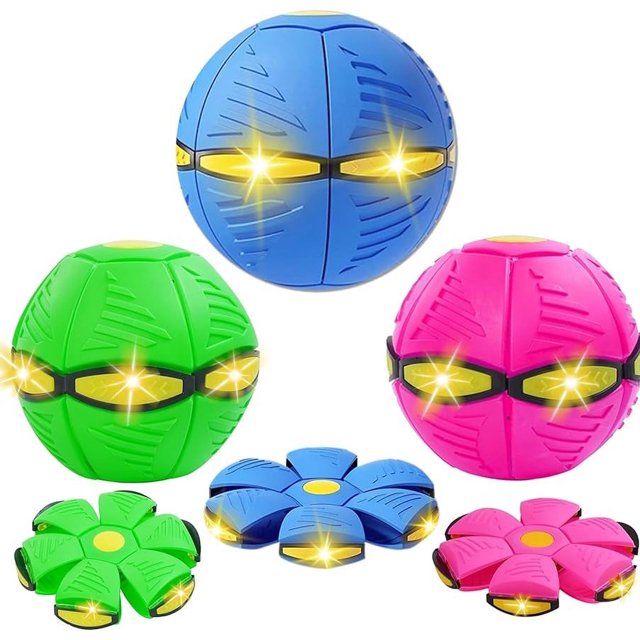 Flying Saucer Dog Ball with 3 Light, Interactive Doggy Disc Ball Toy ...