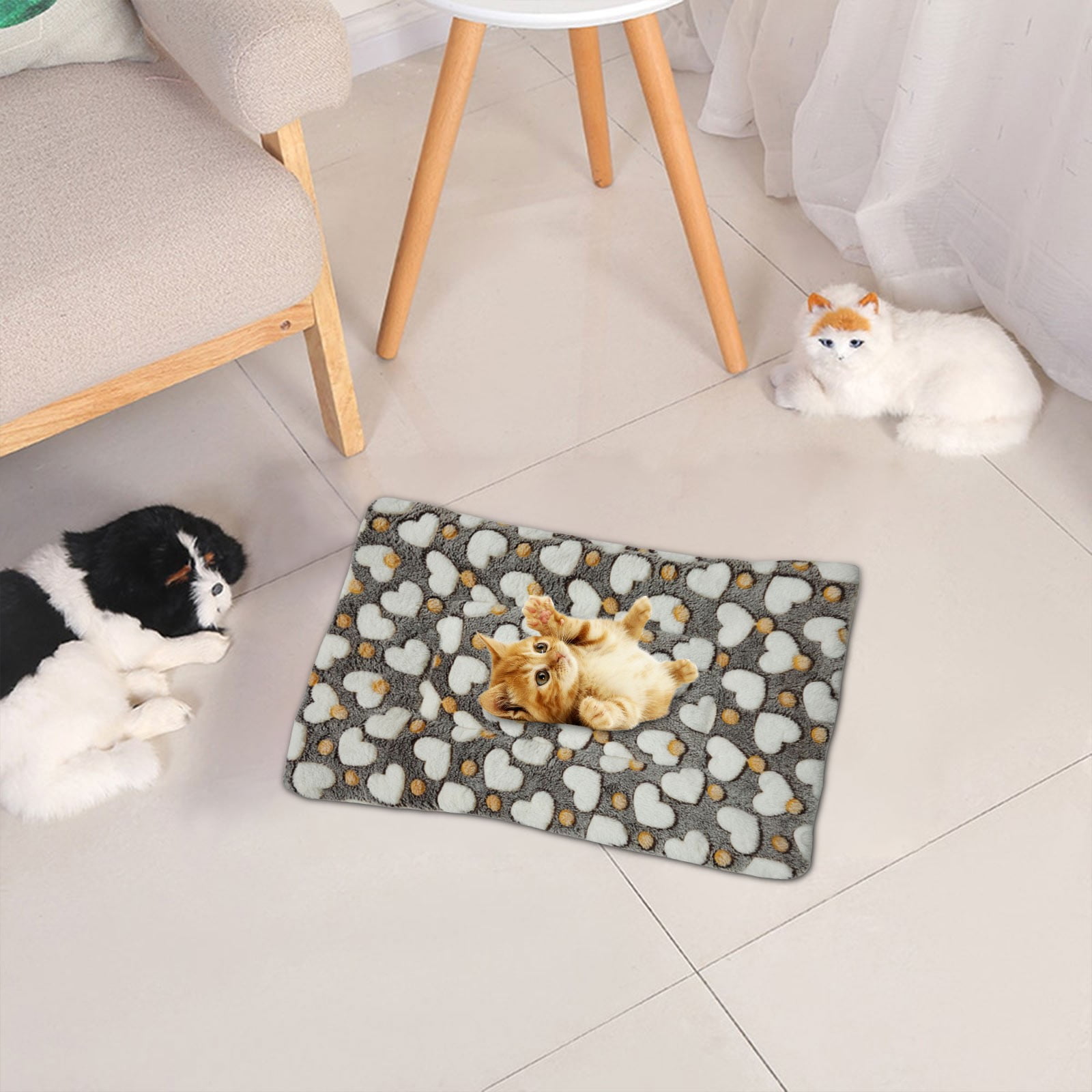 Fnochy Pets Dog Bed Crate Pad, Ultra Soft Pet Bed with Cute Bone&Love ...