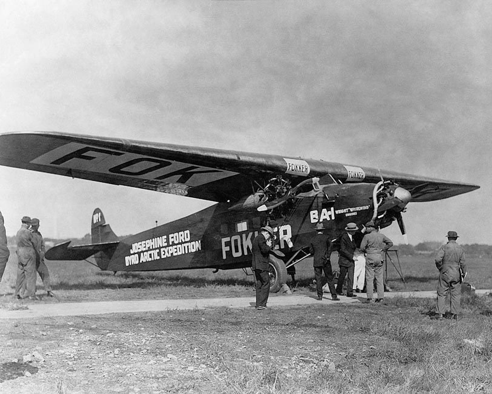 Fokker Trimotor Josephine Ford Arctic Aircraft Style - A - 24x36 Inch ...