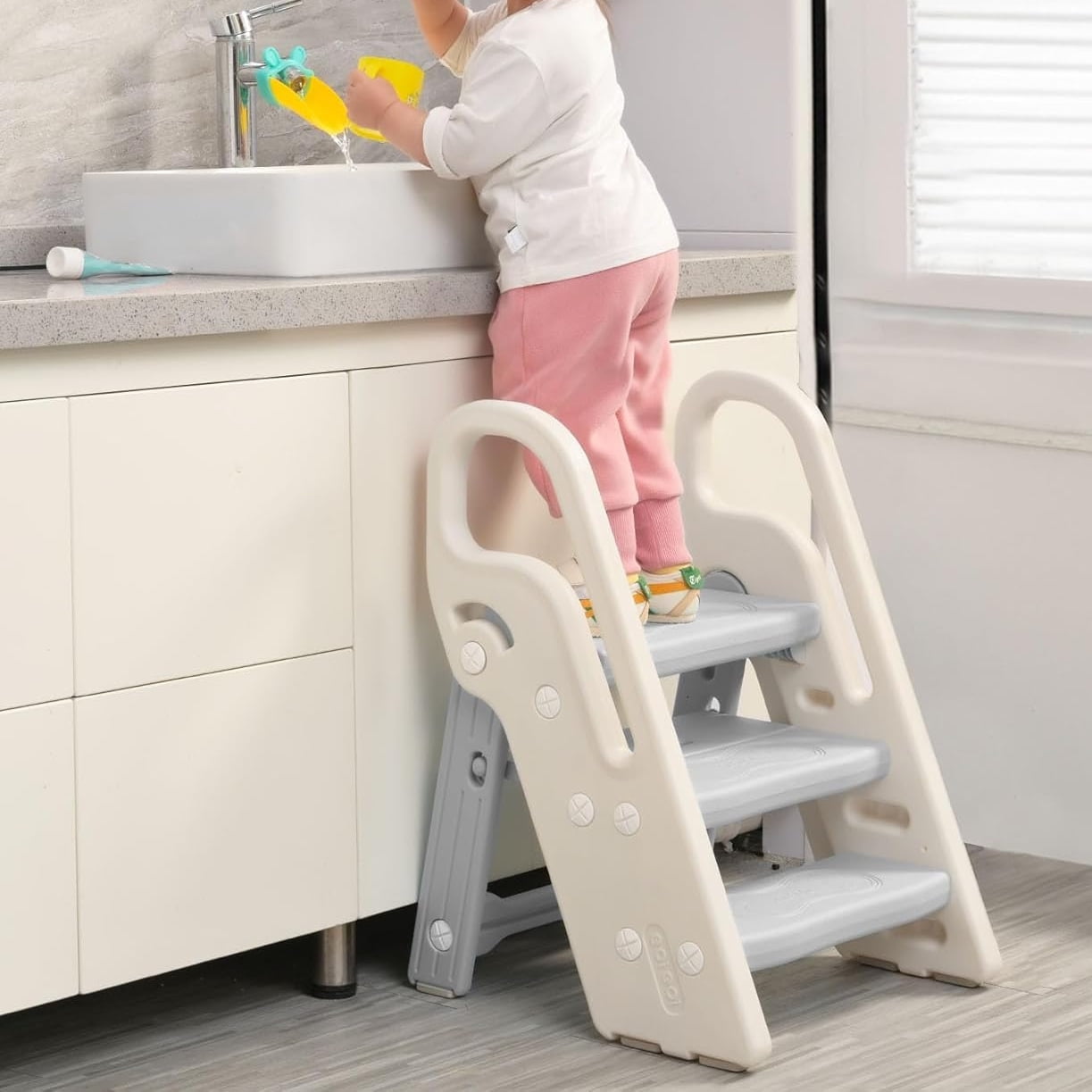 Folding footstool for bathroom sink, adjustable three-step stool for ...