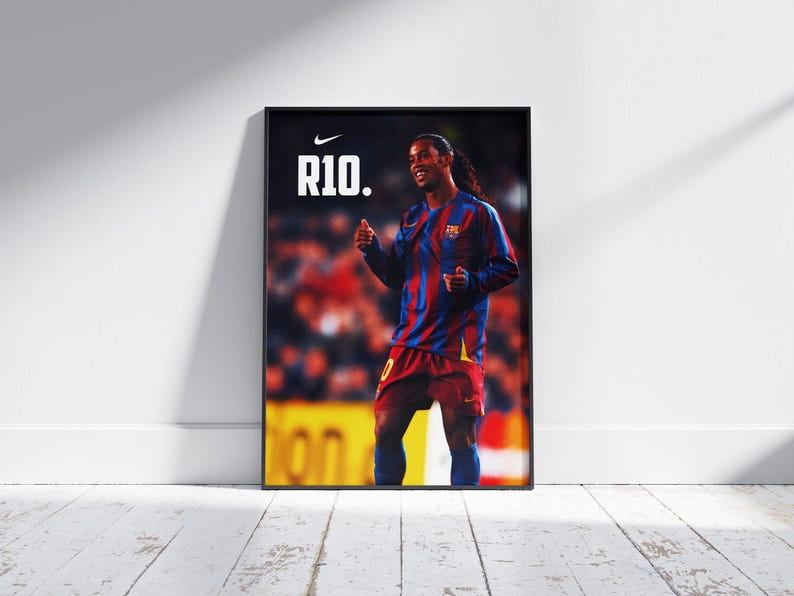 Football Legend Wall Art Featuring Ronaldinho, Vintage Soccer Poster ...