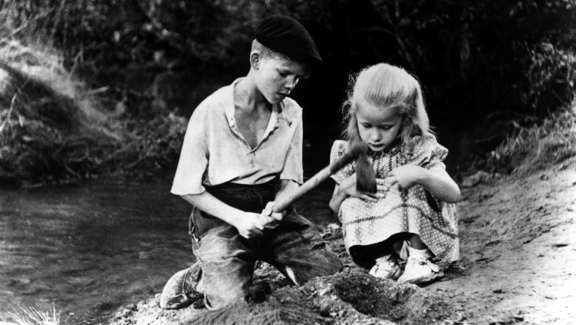 Forbidden Games (Aka Jeux Interdits) Georges Poujouly Brigitte Fossey ...