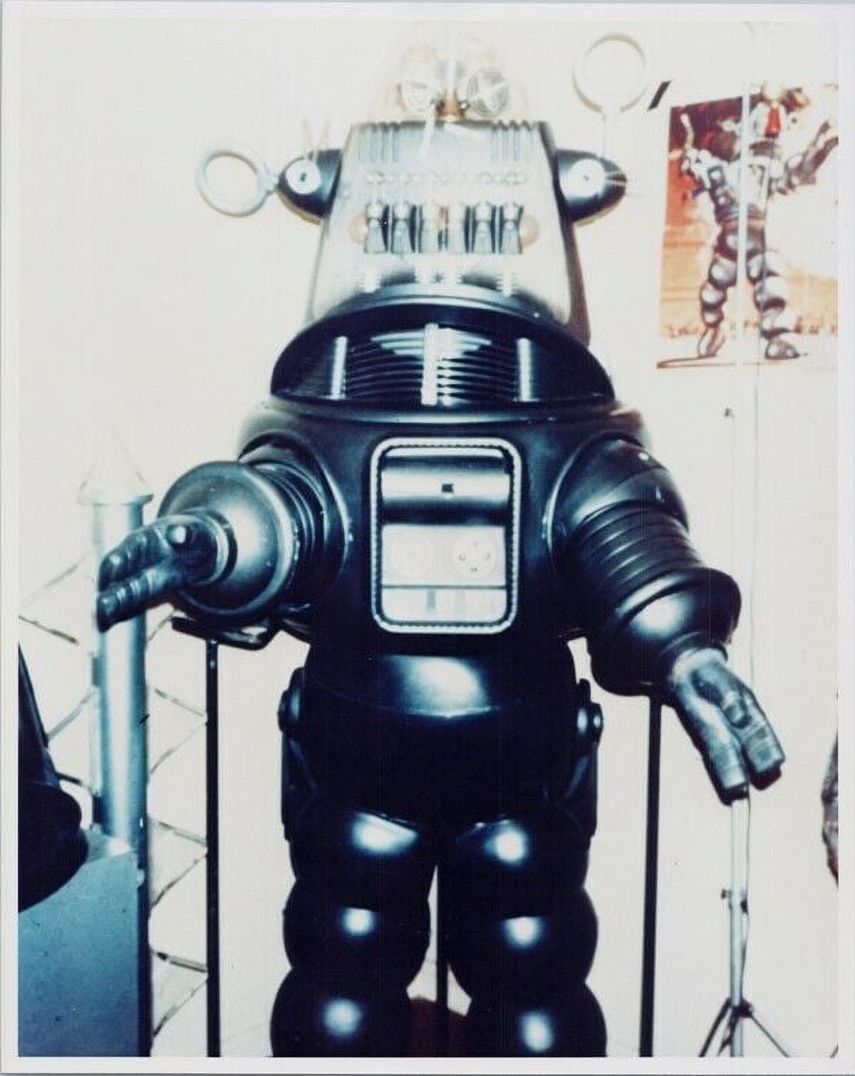 Forbidden Planet Robby the Robot classic pose 8x10 photo - Walmart.com