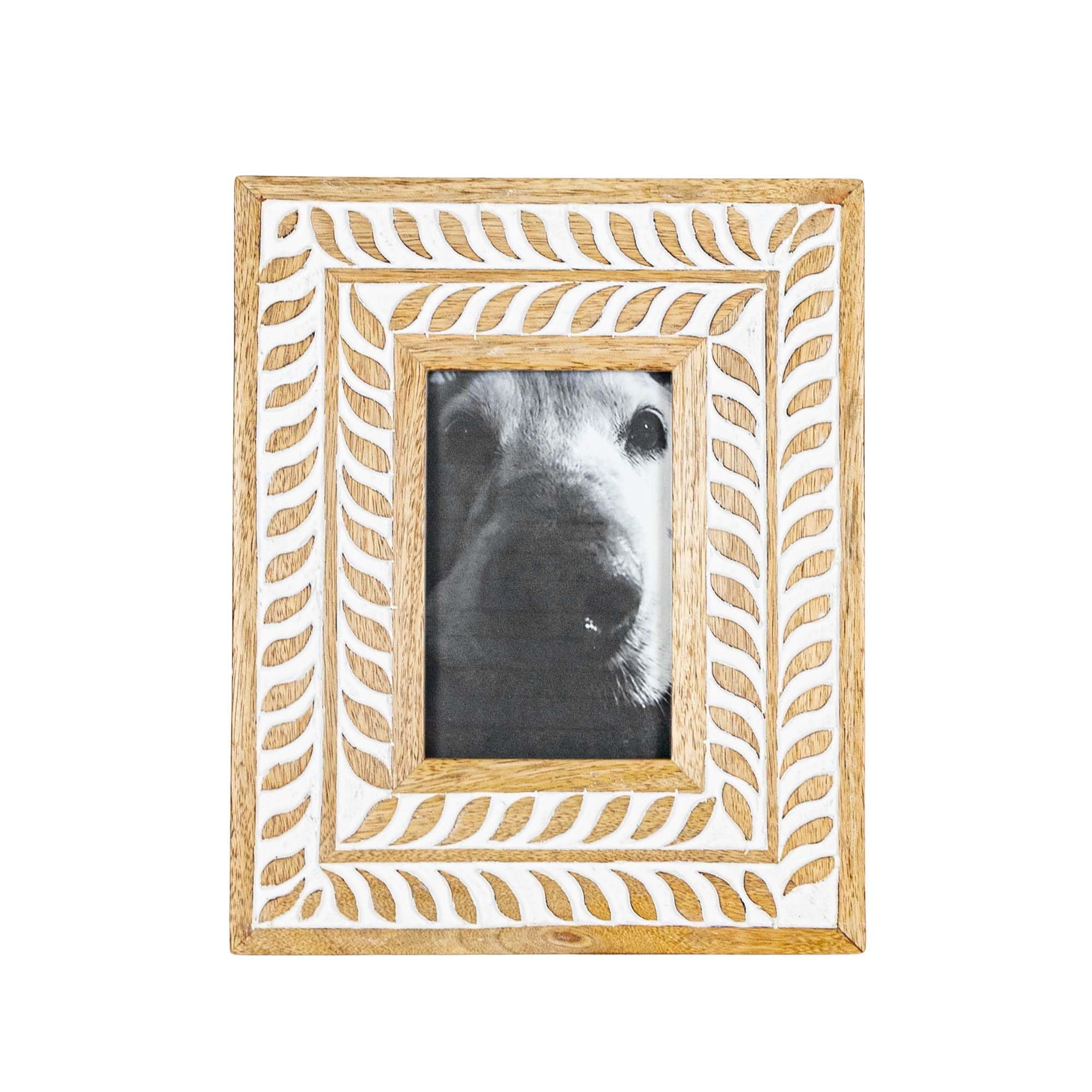 Foreside Home & Garden 4x6 Inch Carved Botanical White Picture Frame ...