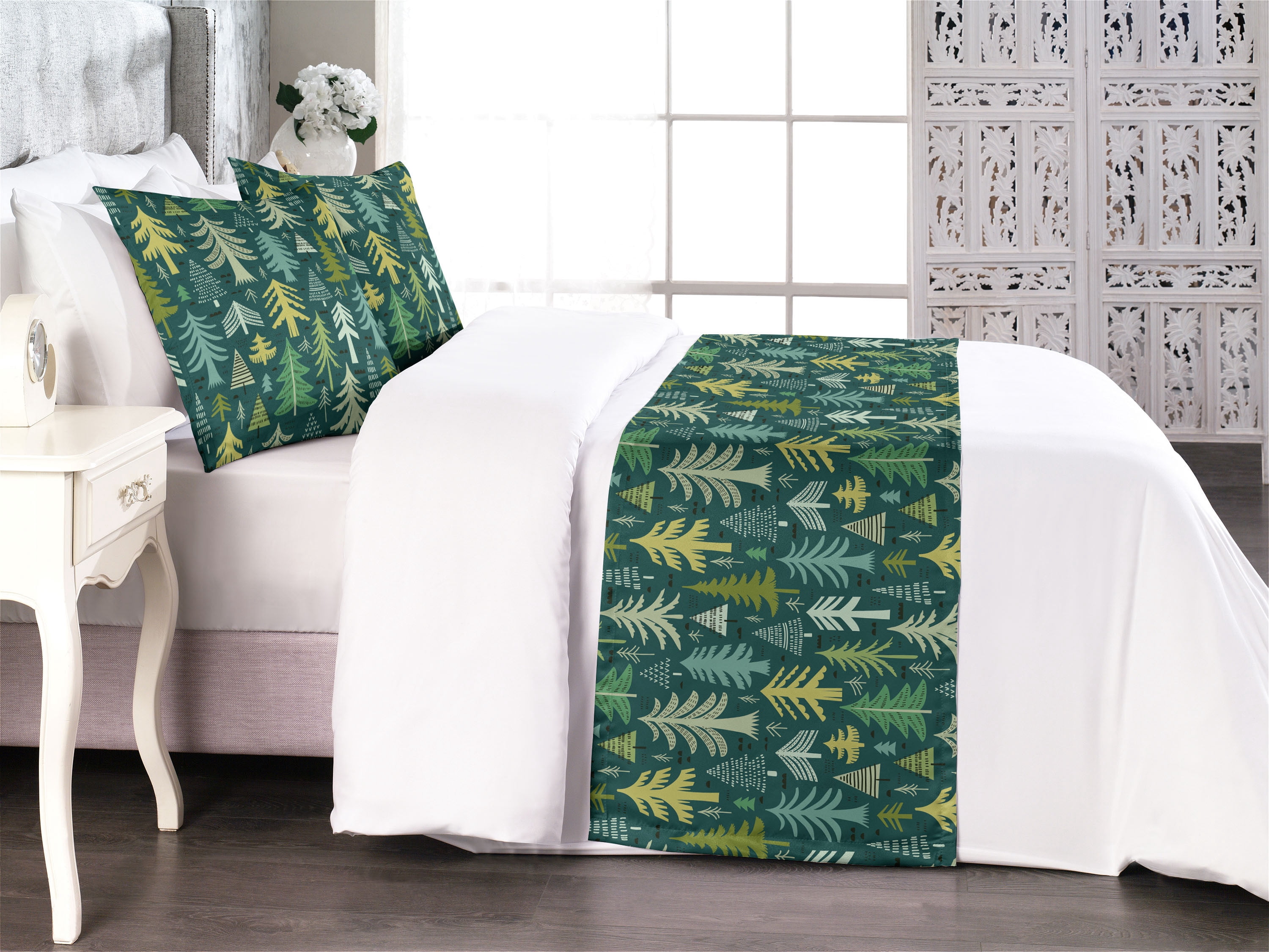Forest Bed Runner Set, Simple Design Modern Woodland Art With Pine ...