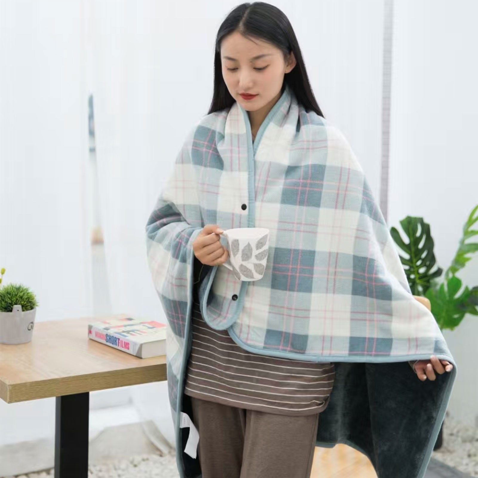 Forestfish Fleece Wearable Blanket, Plaid Lap Blanket Comfy Poncho ...