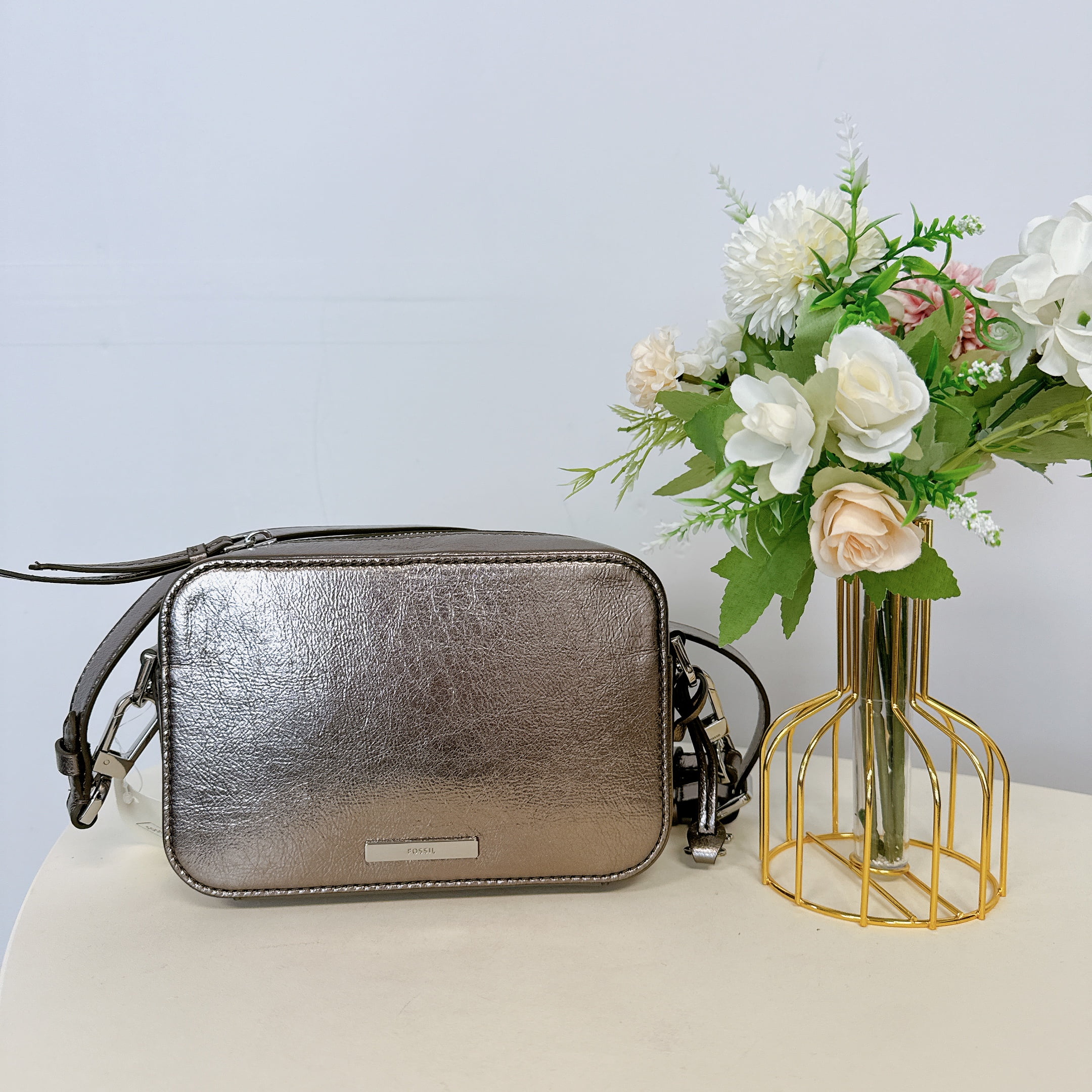 Fossil SHB3126043 Bryce Small Crossbody IN Silver Metallic - Walmart.com