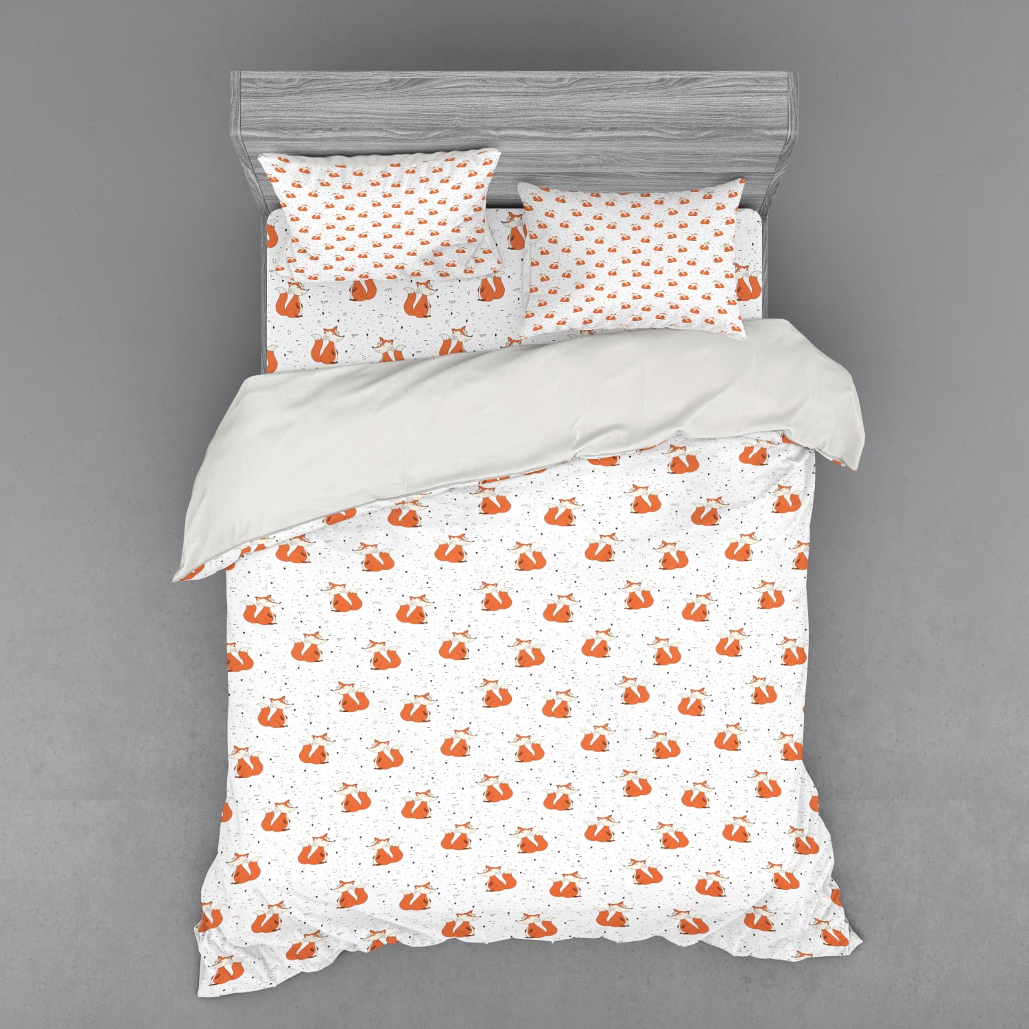 Fox Duvet Cover Set, Hand Drawn Foxes on Abstract Background with ...