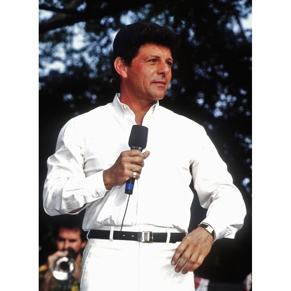 Frankie Avalon performing at Knott's Berry Farm with Annette Funicello ...