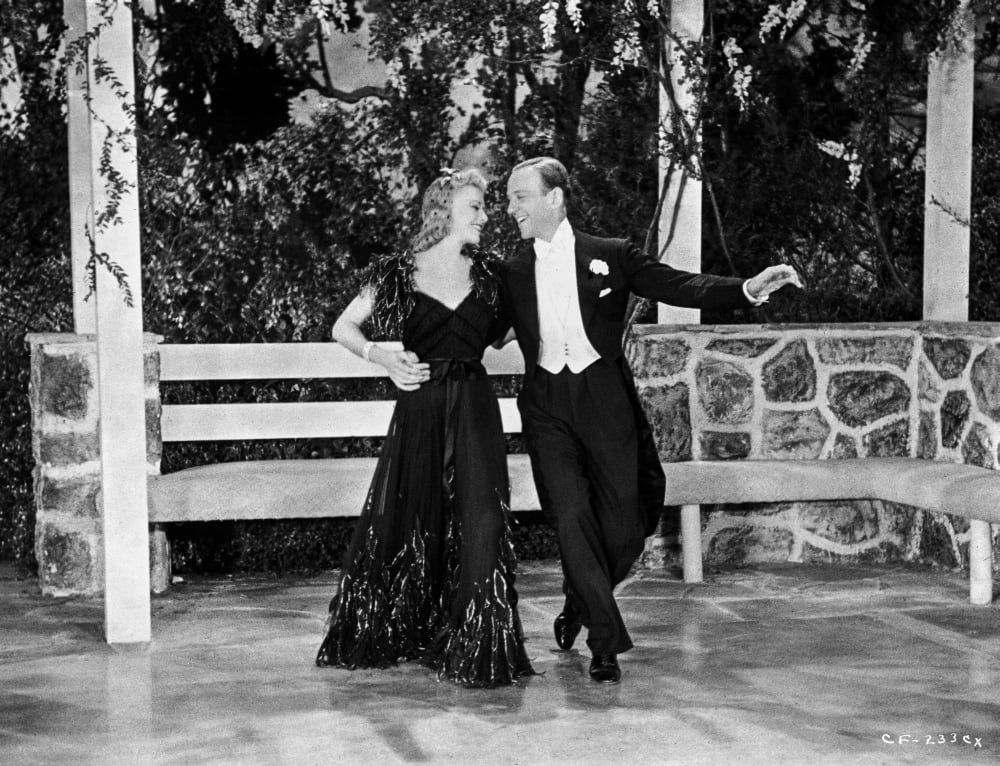Fred Astaire and Ginger Rogers Dancing in the Gazebo Photo Print (8 x ...
