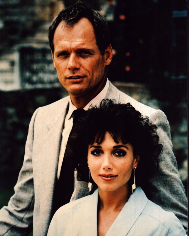 Fred Dryer And Stepfanie Kramer In Tan Suits For Hunter Photo Print (8 ...