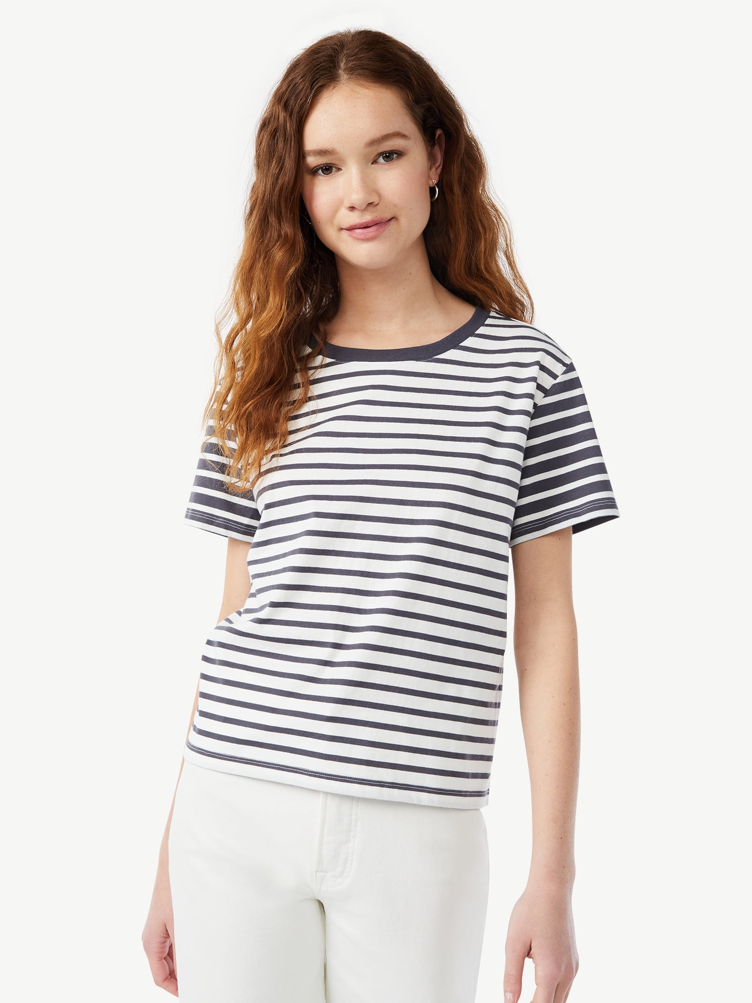 Free Assembly Women's Crop Box Tee with Short Sleeves - Walmart.com