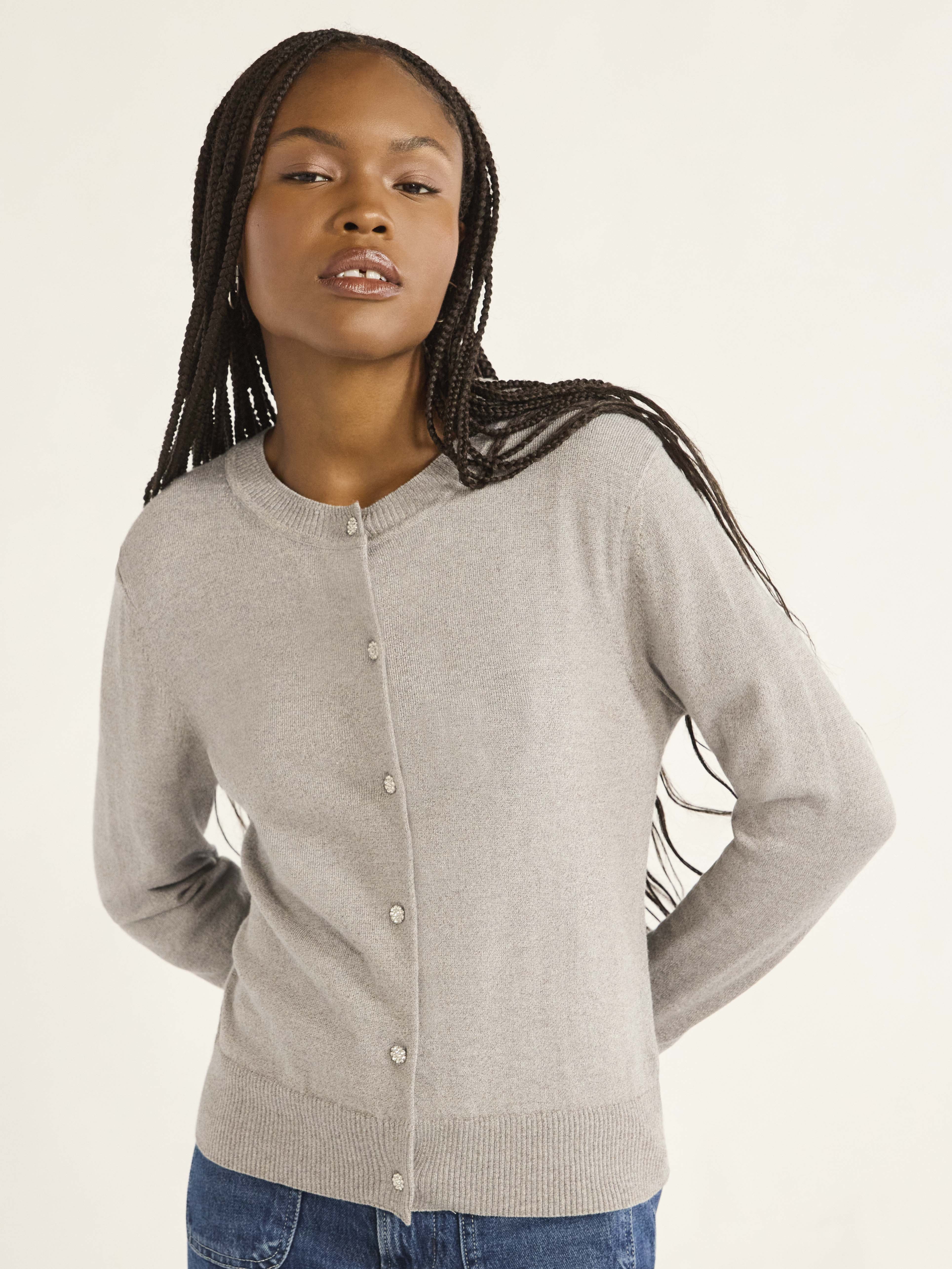 Free Assembly Women’s and Women's Plus Cozy Yarn Crewneck Cardigan ...