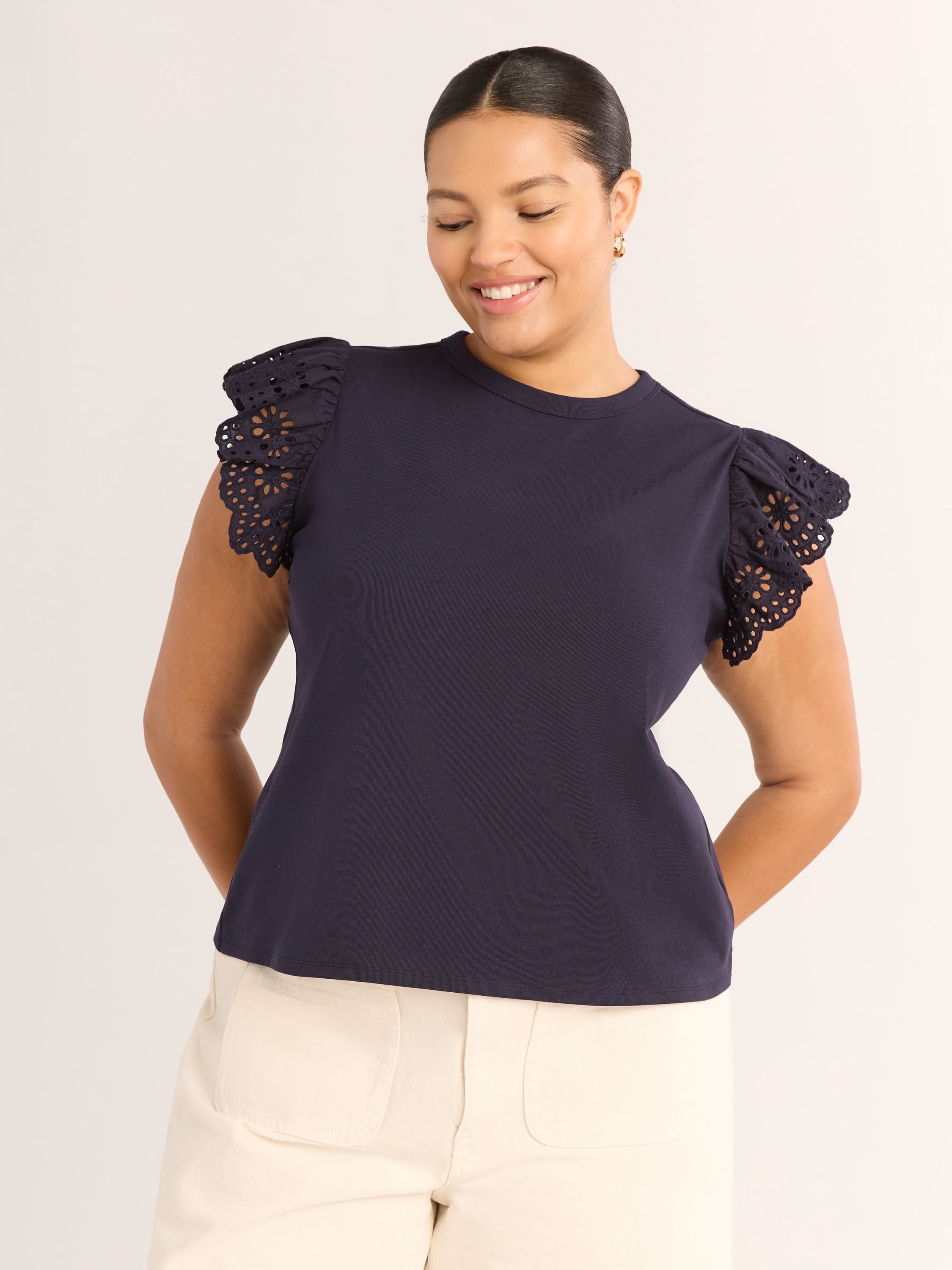 Free Assembly Women's and Women's Plus Eyelet Flutter Sleeve Tee, Sizes ...