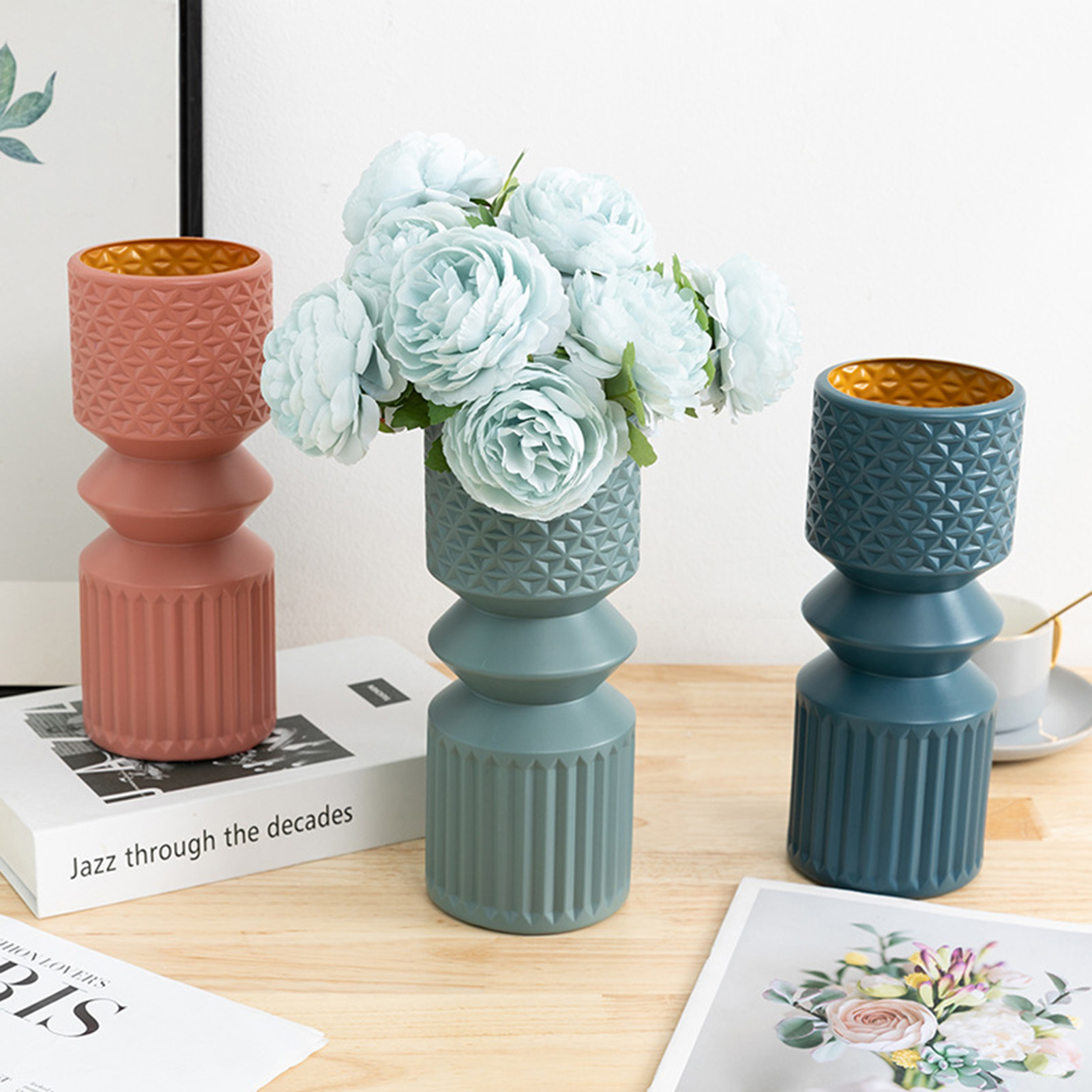 Freestanding Plastic Vase – Cylindrical Table Decor, Refillable Flower ...