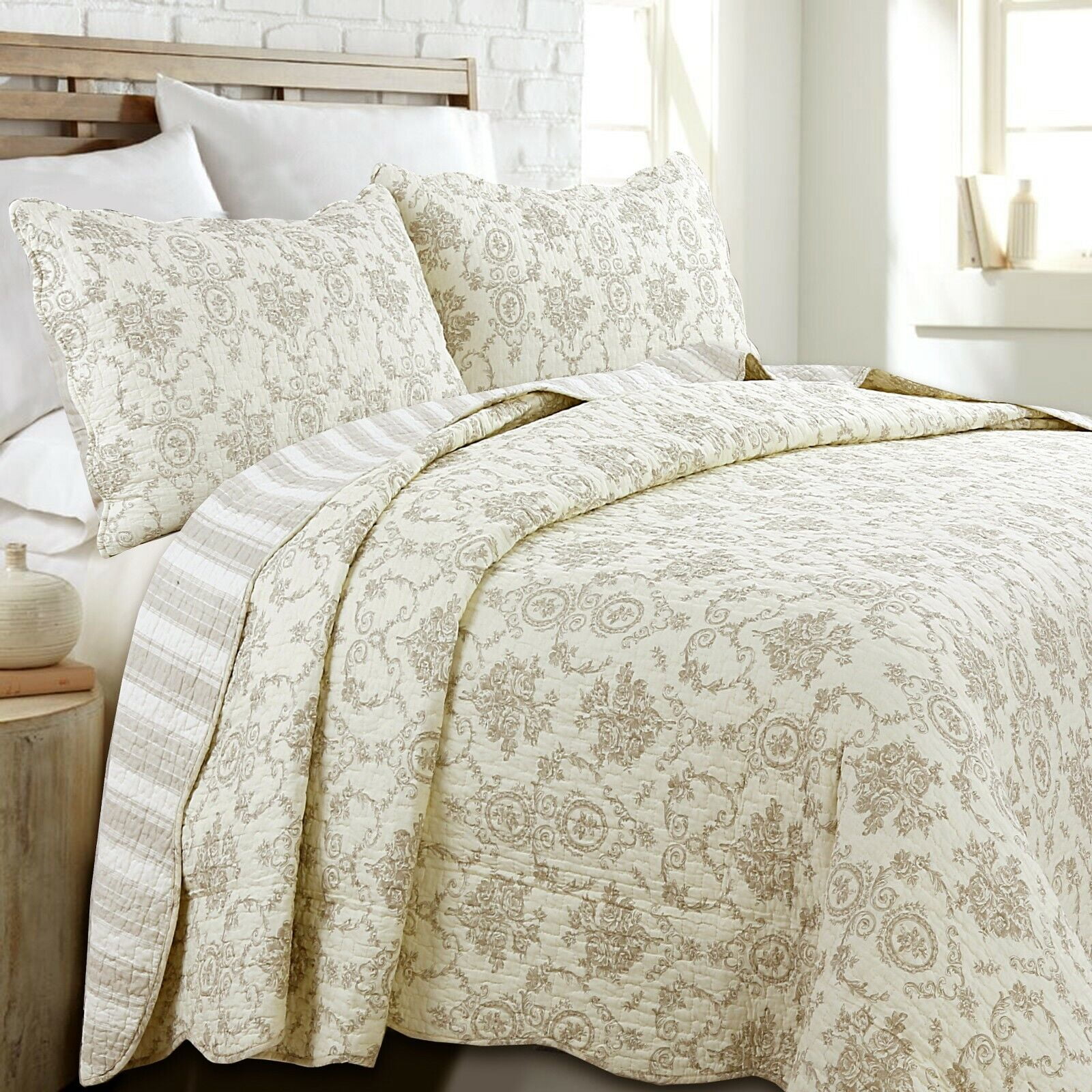 French Medallion Ivory 100% Cotton Quilt Set, Bedspread, Coverlet ...